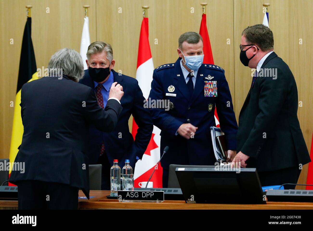 John manza hi-res stock photography and images - Alamy