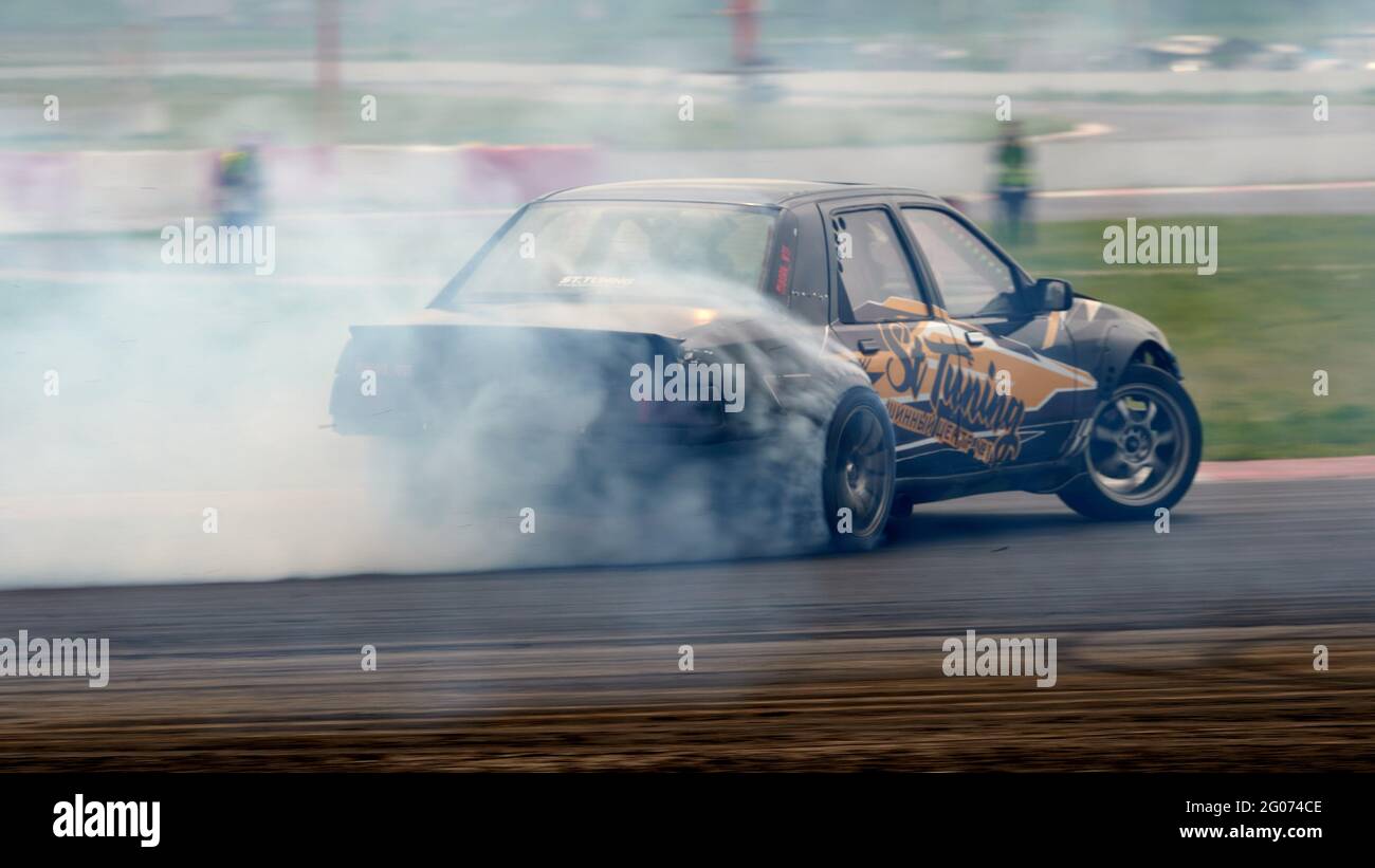Drift taxi hi-res stock photography and images - Alamy