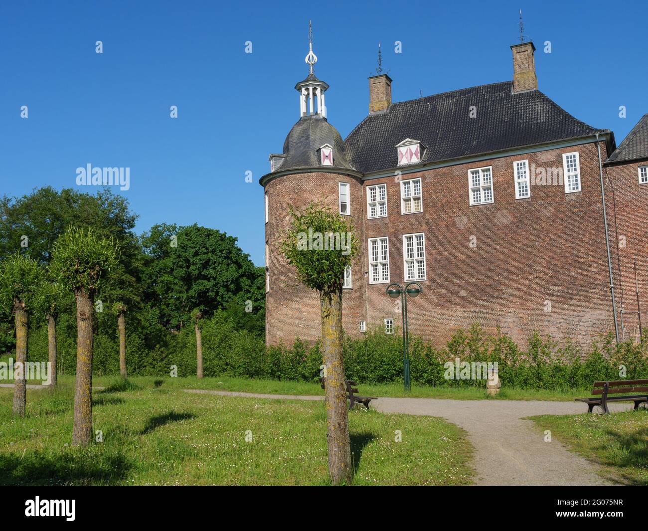the castle of ringenberg Stock Photo - Alamy