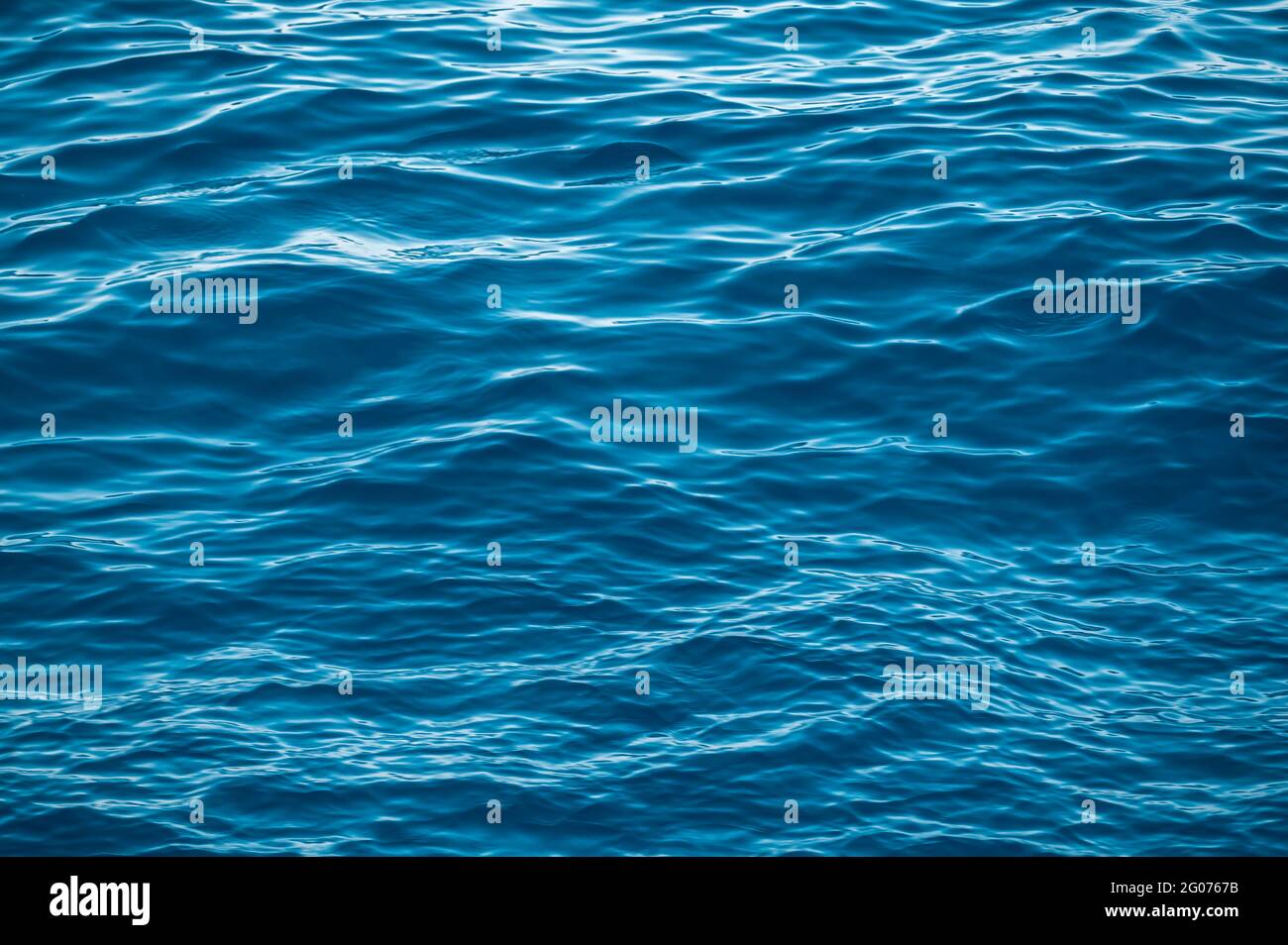 Texture of light in water hi-res stock photography and images - Alamy