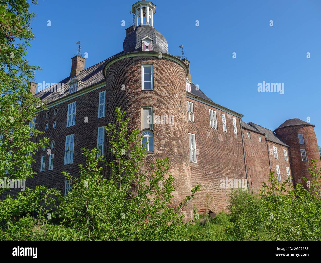 the castle of ringenberg Stock Photo - Alamy