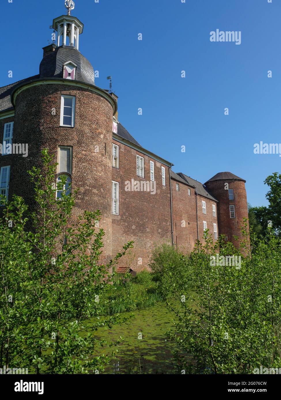 the castle of ringenberg Stock Photo - Alamy