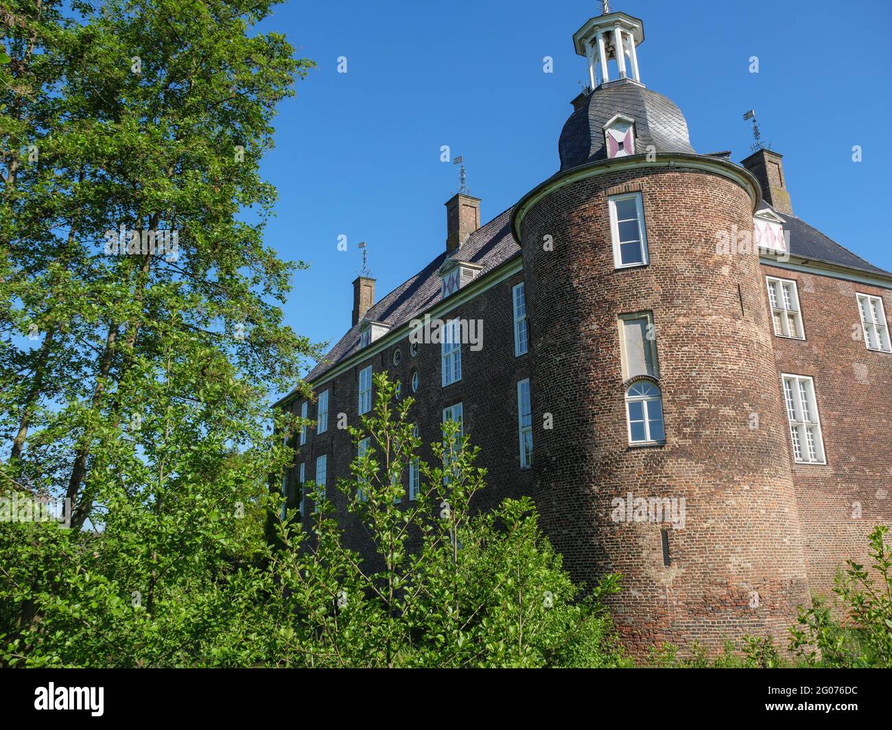 the castle of ringenberg Stock Photo - Alamy