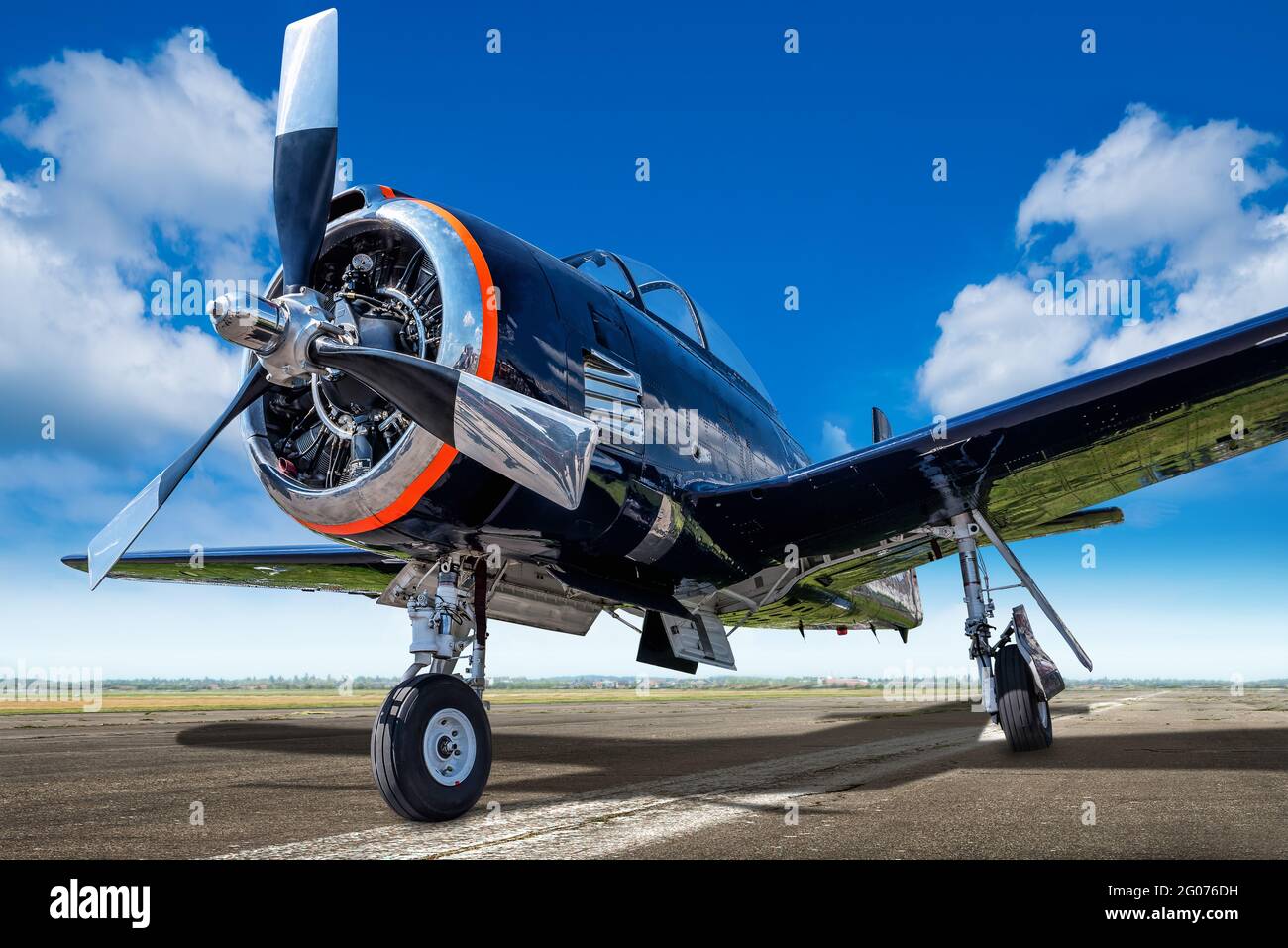 propeller of an historical aircraft Stock Photo - Alamy