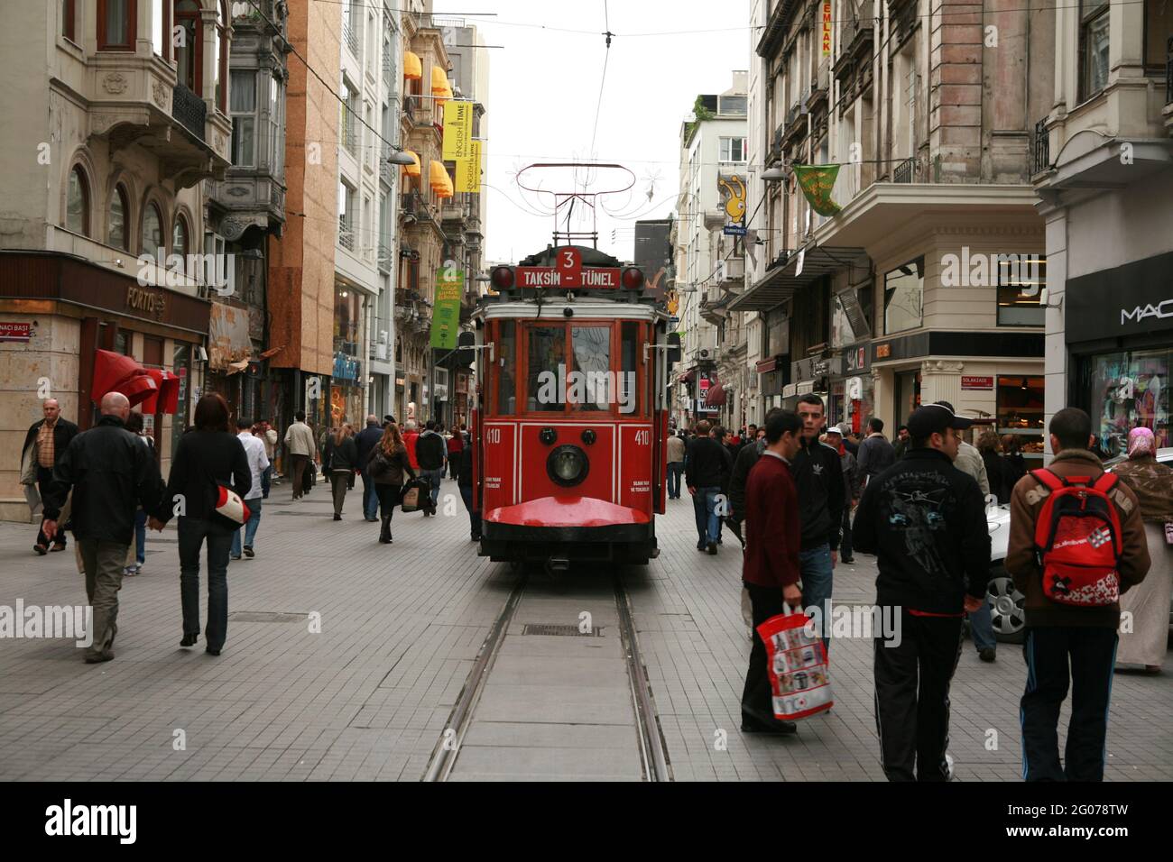 Taksim tunel tram hi-res stock photography and images - Alamy
