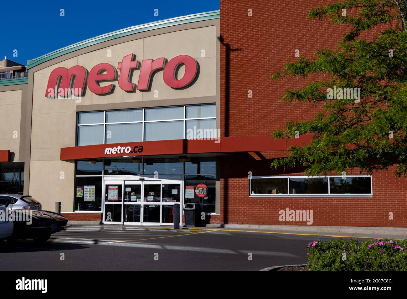 Mru logo hi-res stock photography and images - Alamy