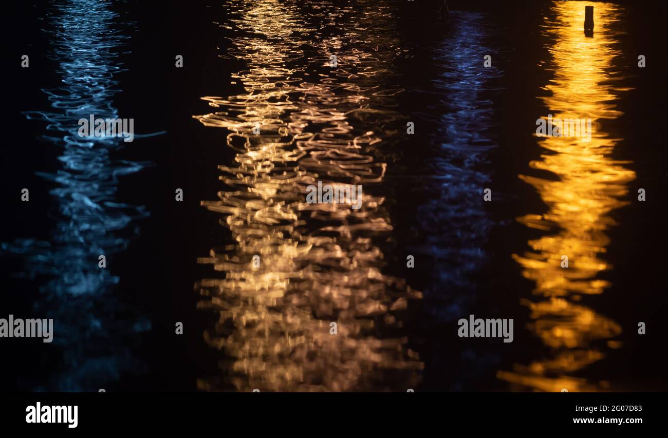 Ray of reflected light hi-res stock photography and images - Alamy