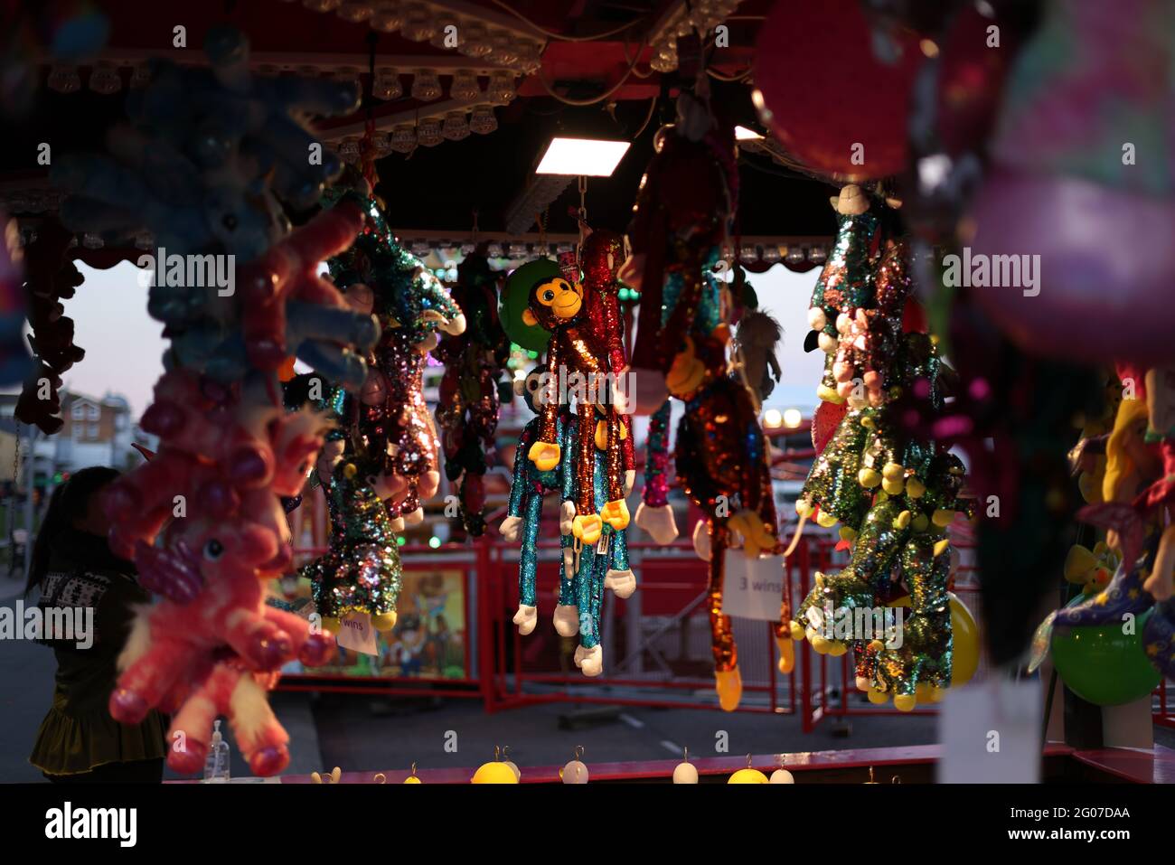 Toys game prizes fair in hi-res stock photography and images - Alamy