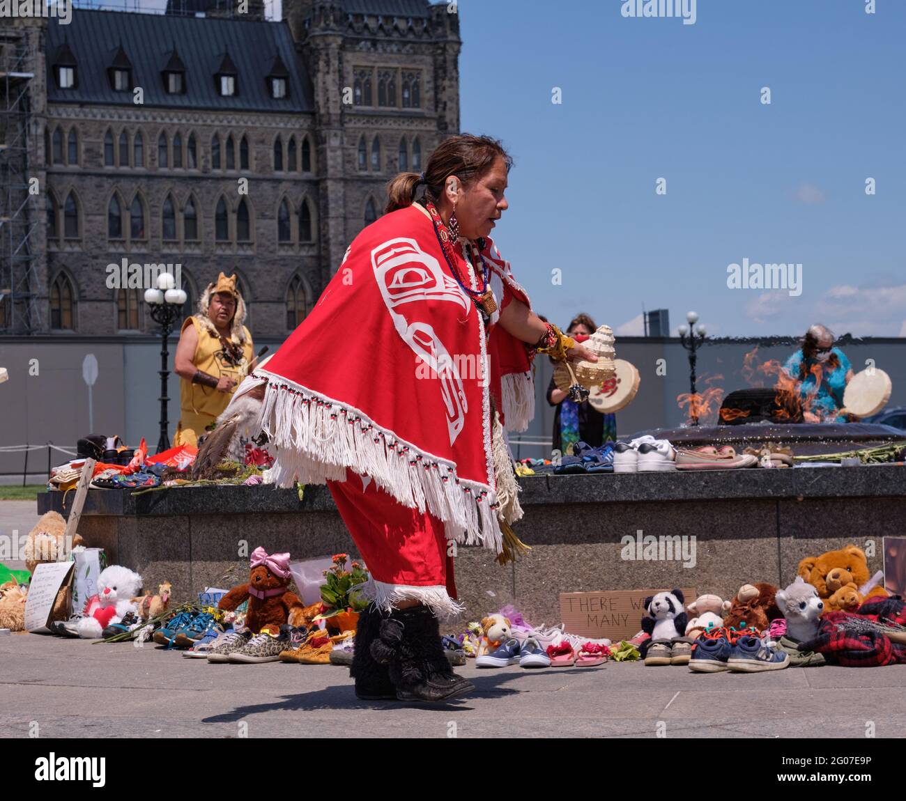 First nations kids british columbia hi-res stock photography and images ...