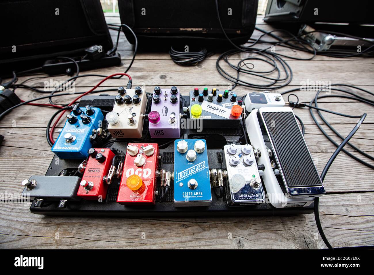 Effects units hi-res stock photography and images - Alamy