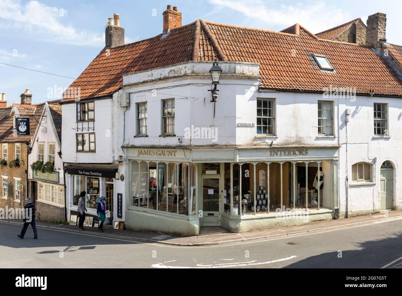 James gaunt hi-res stock photography and images - Alamy