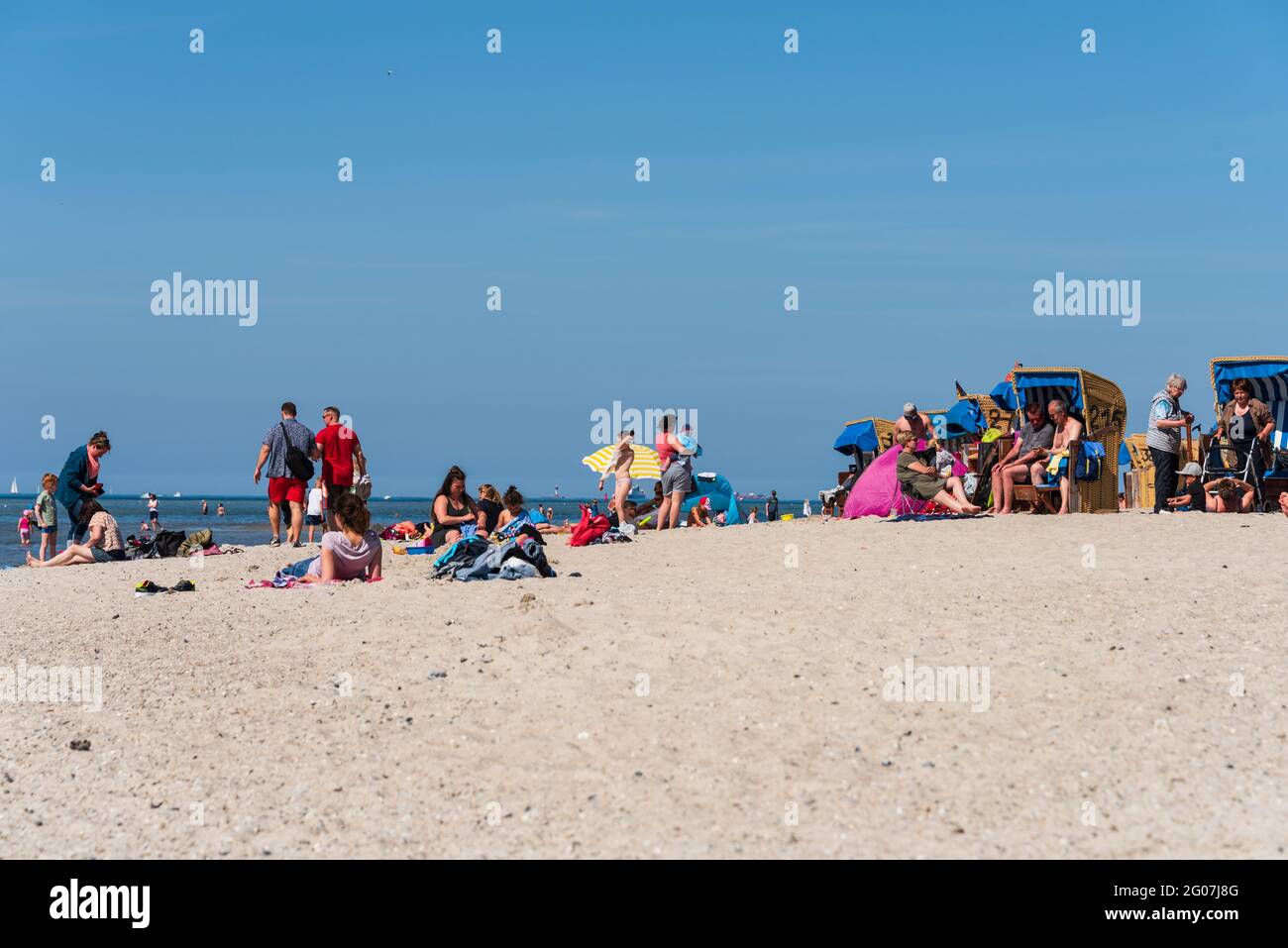 Strandleben am Strand von Laboe an der Ostseeküste Stock Photo - Alamy