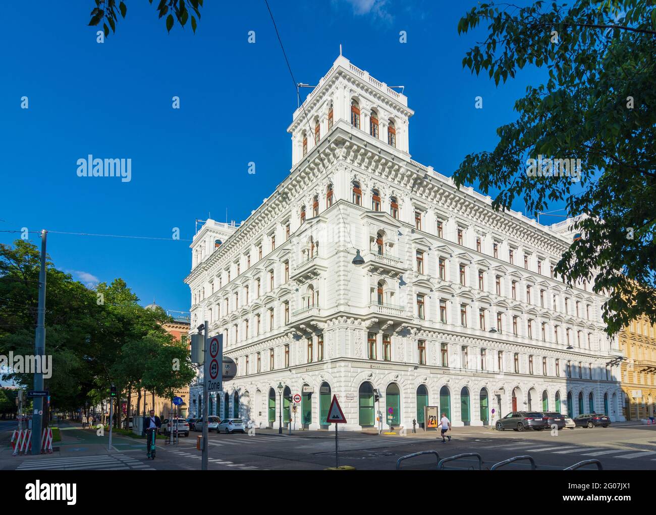 Wien, Vienna: building Schottenring 18 at Ringstraße (Ring Road) in 01 ...