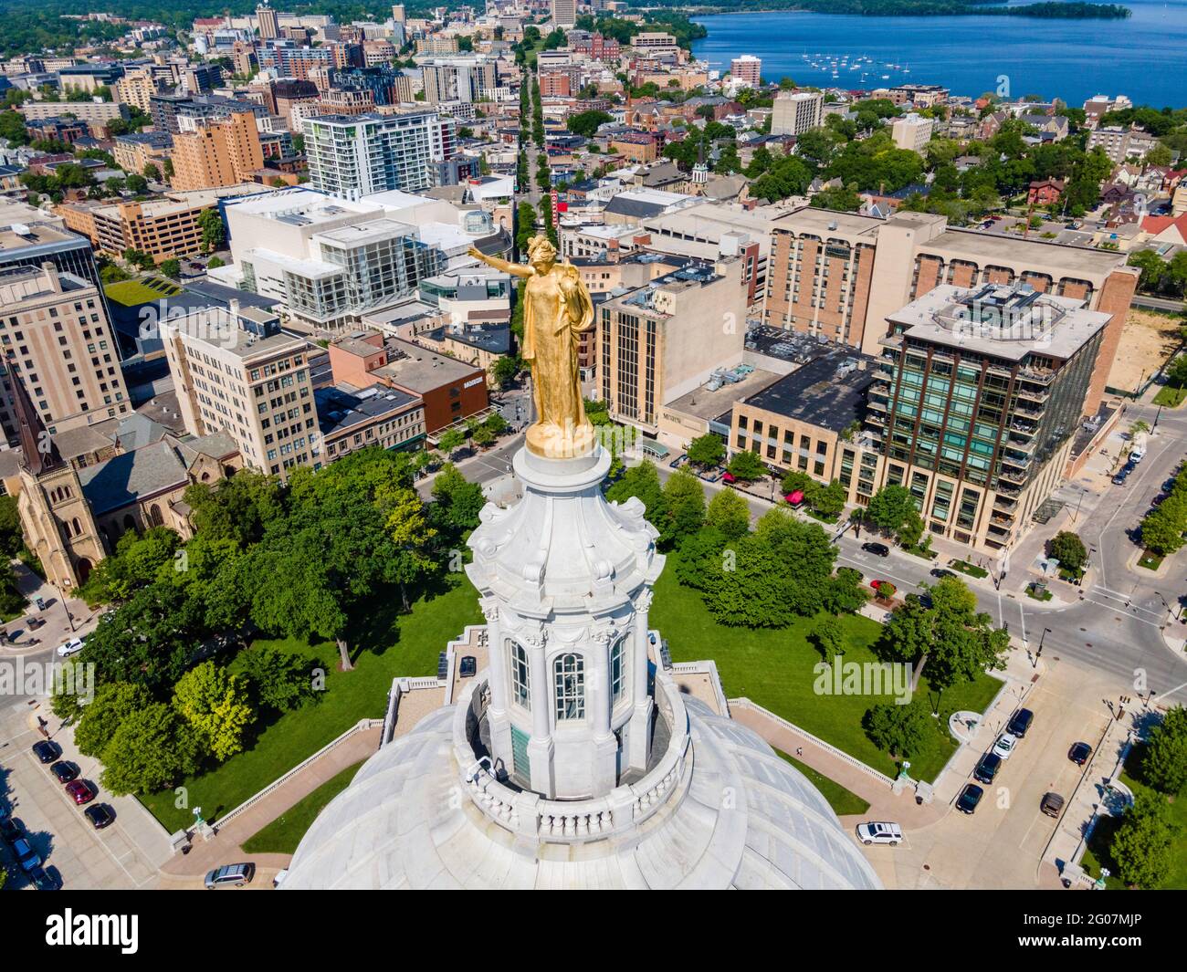 Aerial photograph of Madison, Wisconsin, USA. State Capitol Stock Photo ...