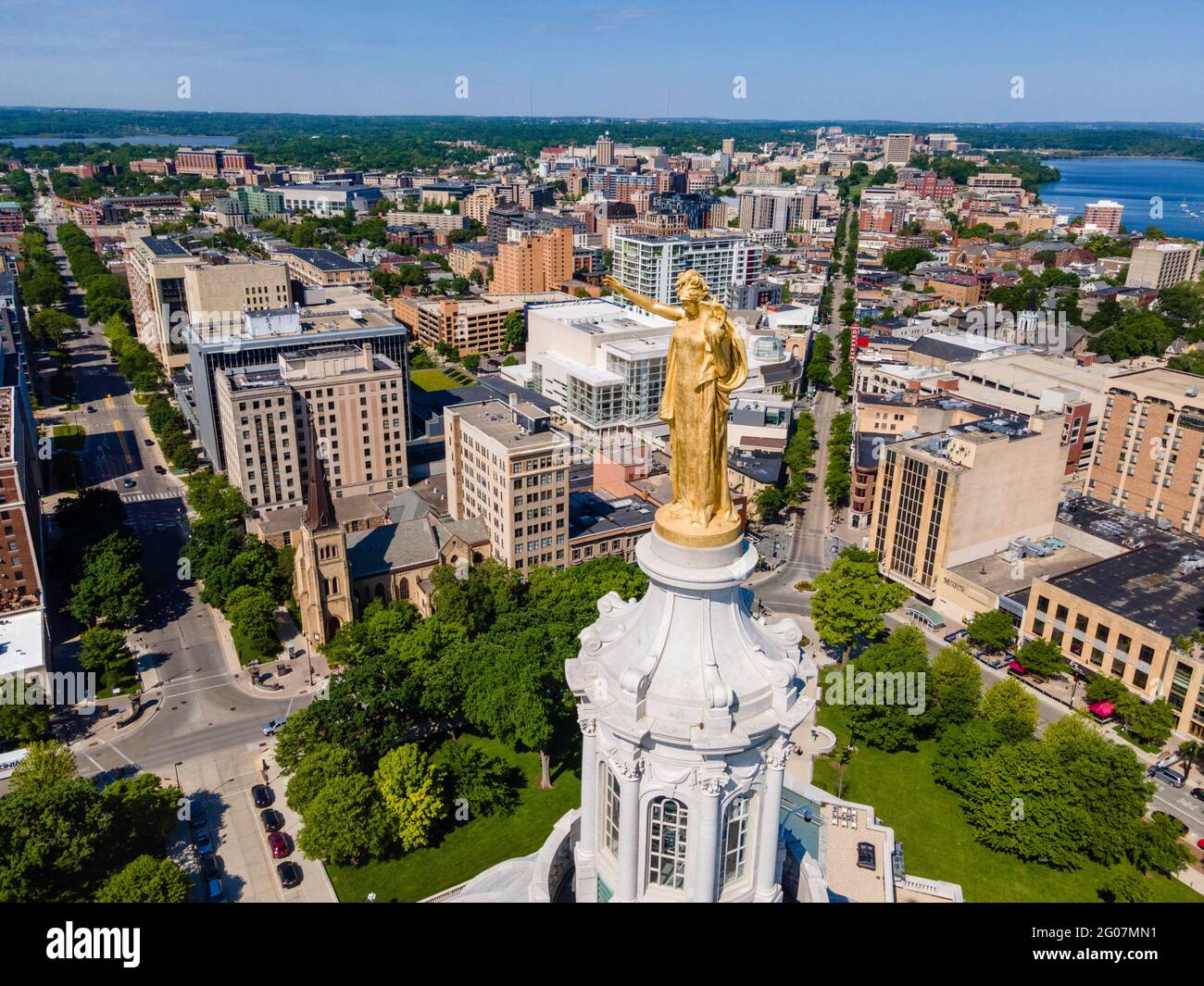 Aerial photograph of Madison, Wisconsin, USA. State Capitol Stock Photo ...