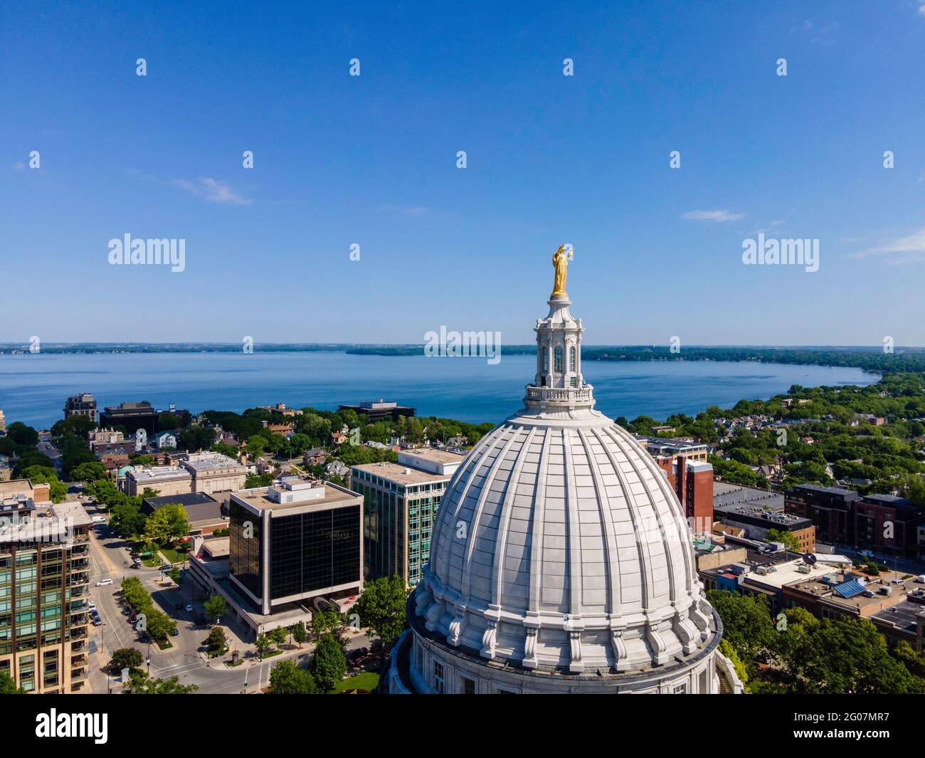 Aerial photograph of Madison, Wisconsin, USA. State Capitol Stock Photo ...