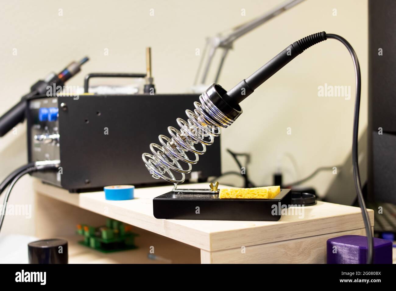 Soldering iron stand hi-res stock photography and images - Alamy