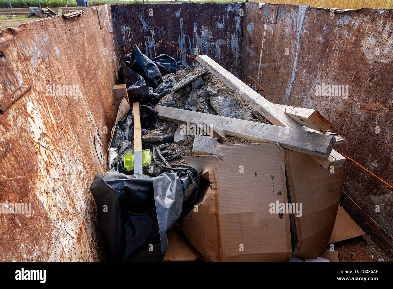 Dumpster Storage High Resolution Stock Photography and Images - Alamy