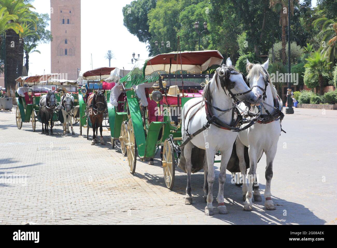 Colorful wall in marrakesh, morocco hi-res stock photography and images ...