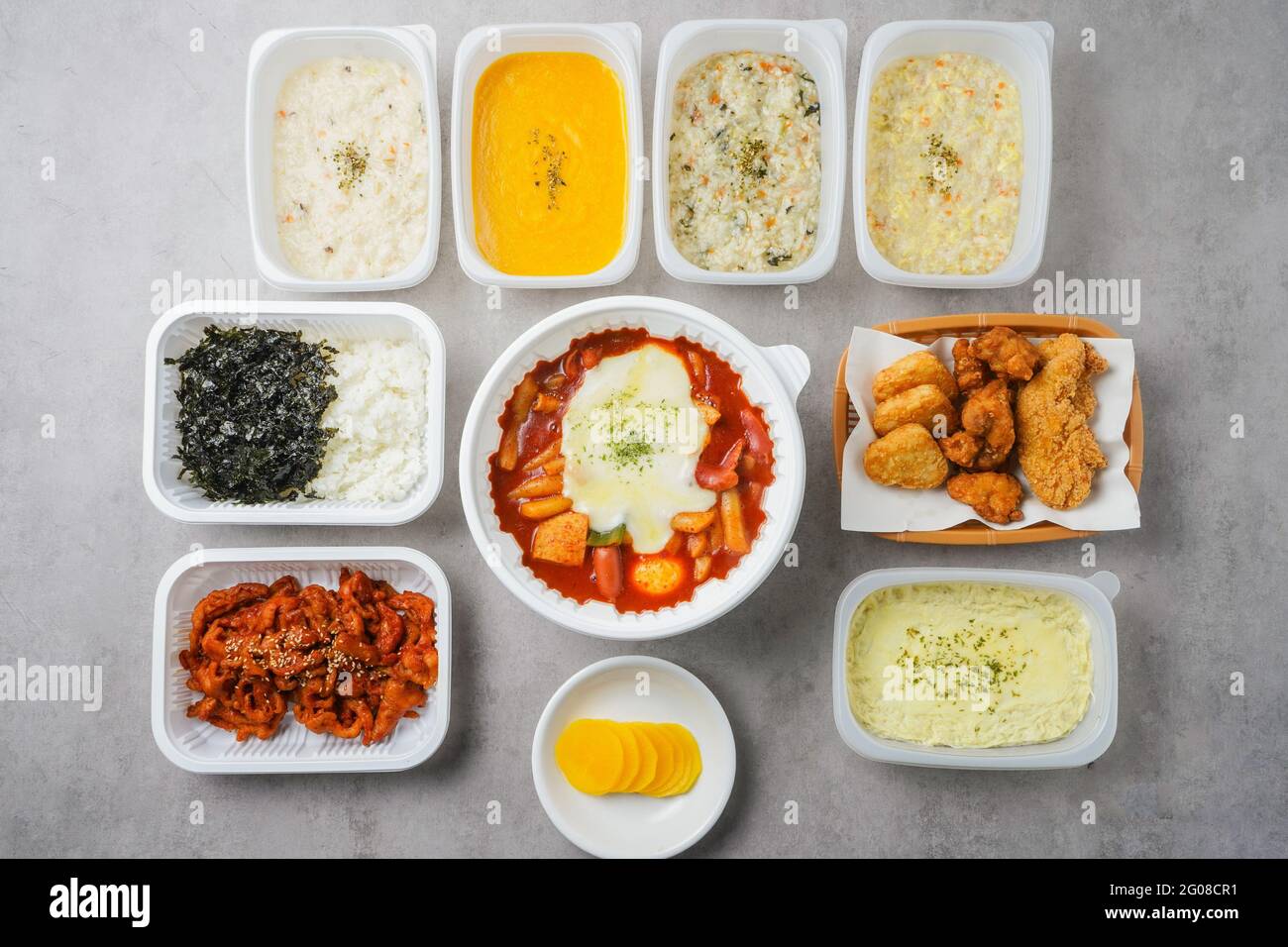 Tteokbokki or korean spicy rice cake Stock Photo - Alamy
