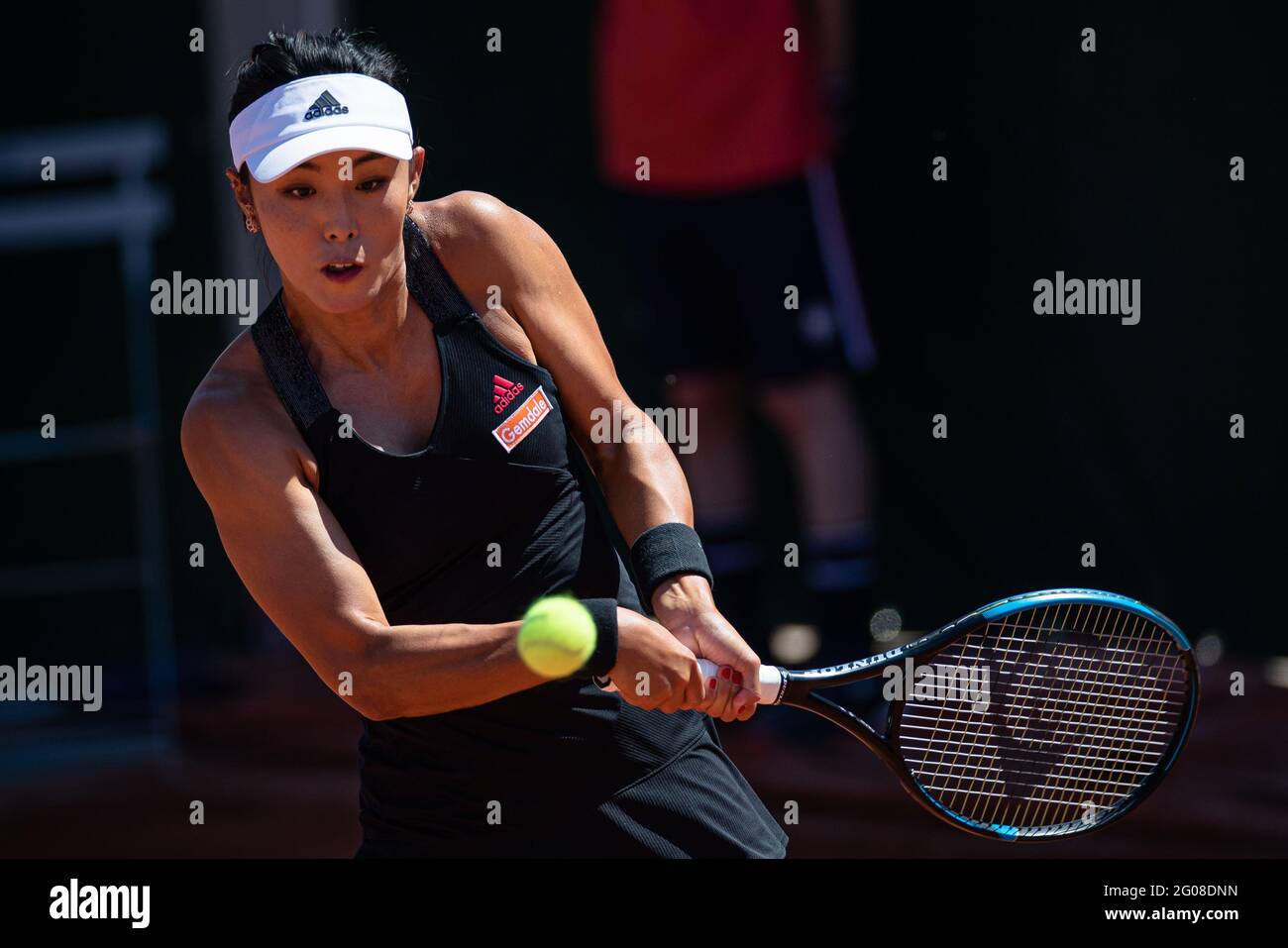Wang qiang chinese tennis hi-res stock photography and images - Alamy
