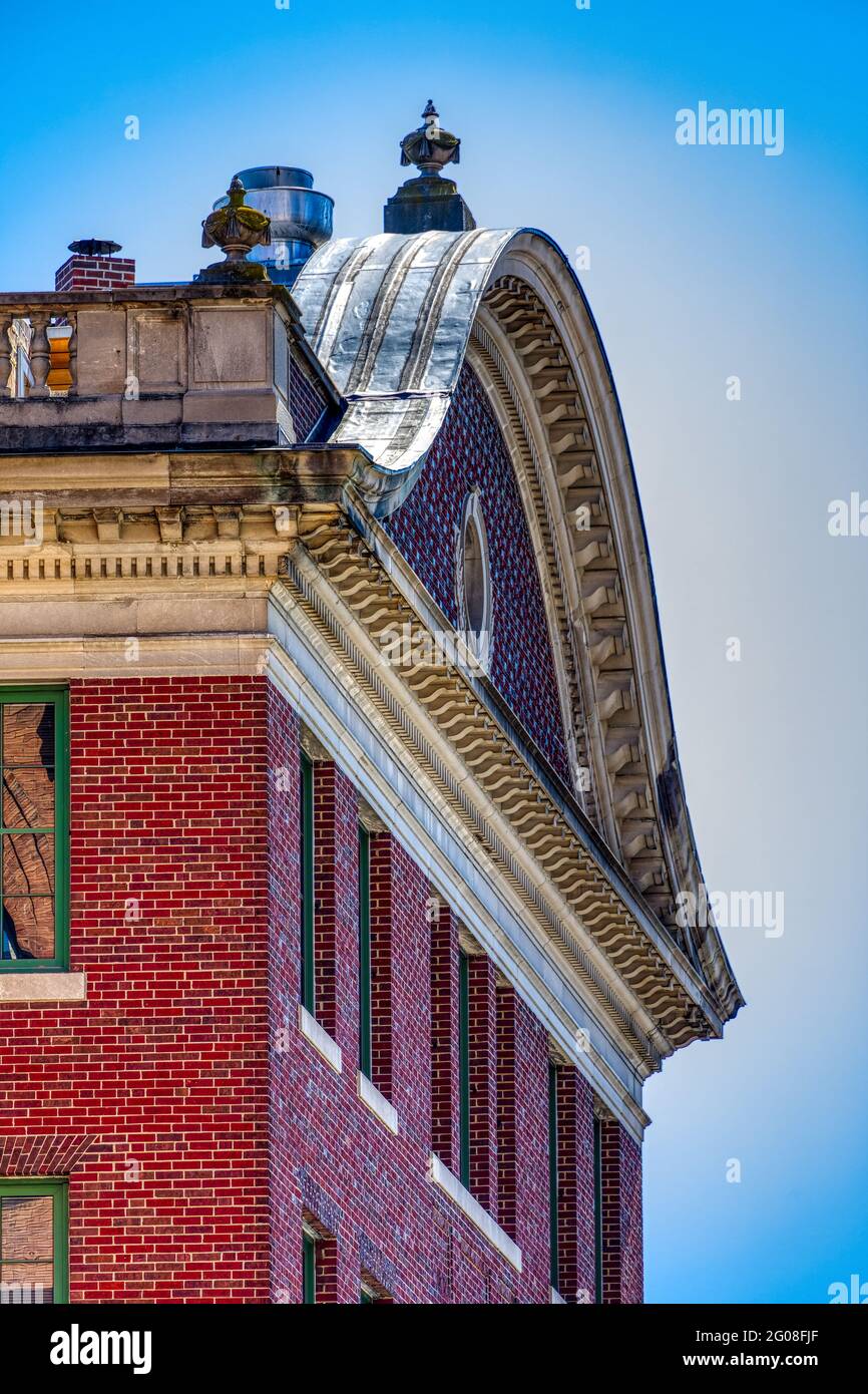 Providence Gas Company Building, 100 Weybosset Street, designed by ...