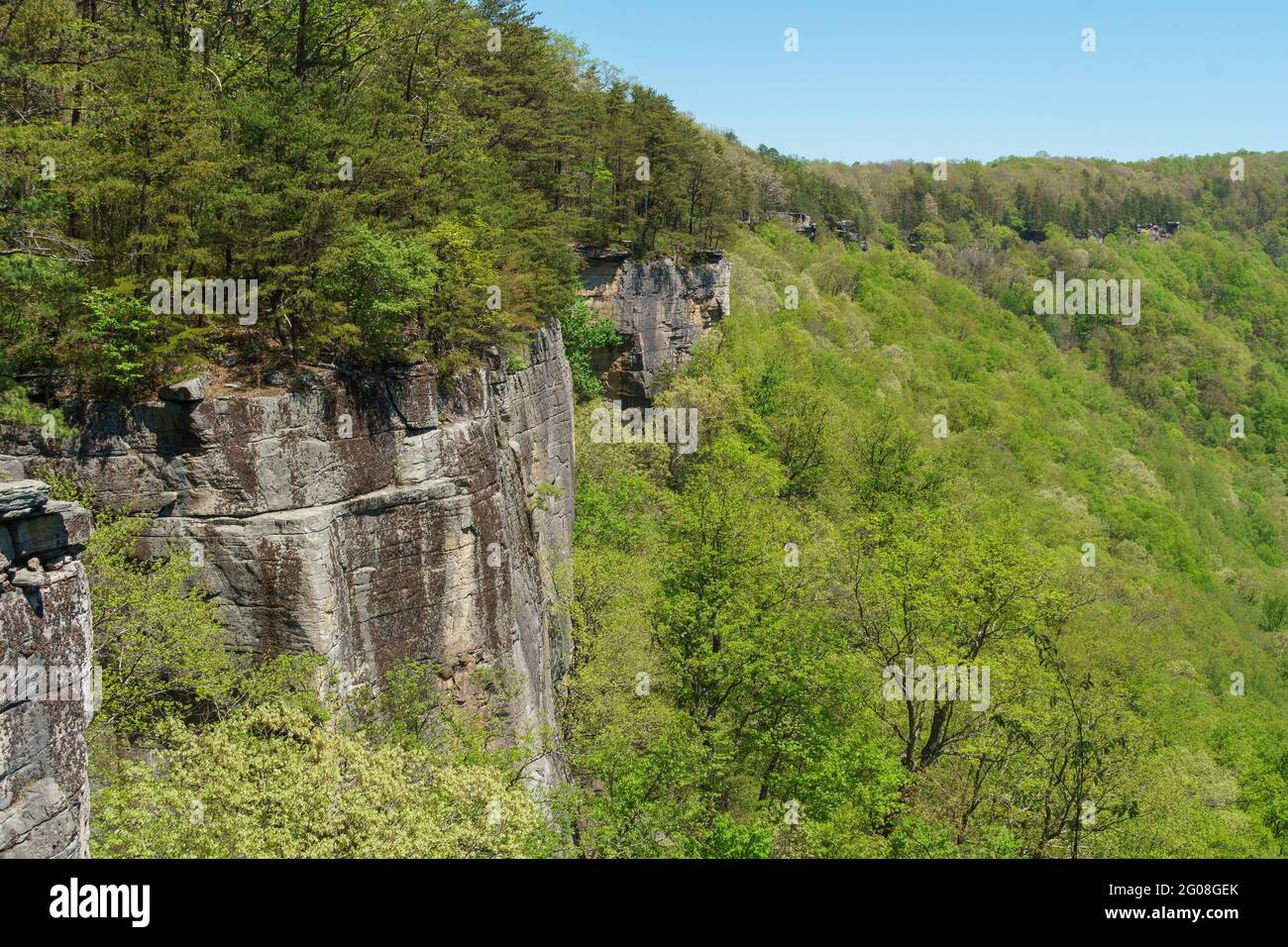 Sheer rock faces hi-res stock photography and images - Alamy