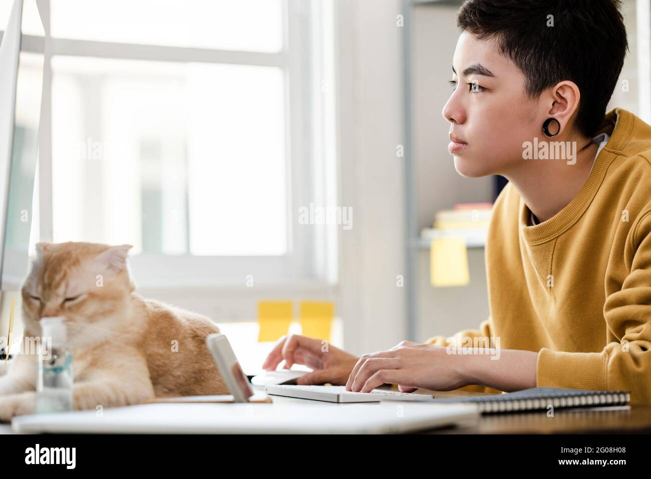 Tomboy typing hi-res stock photography and images - Alamy