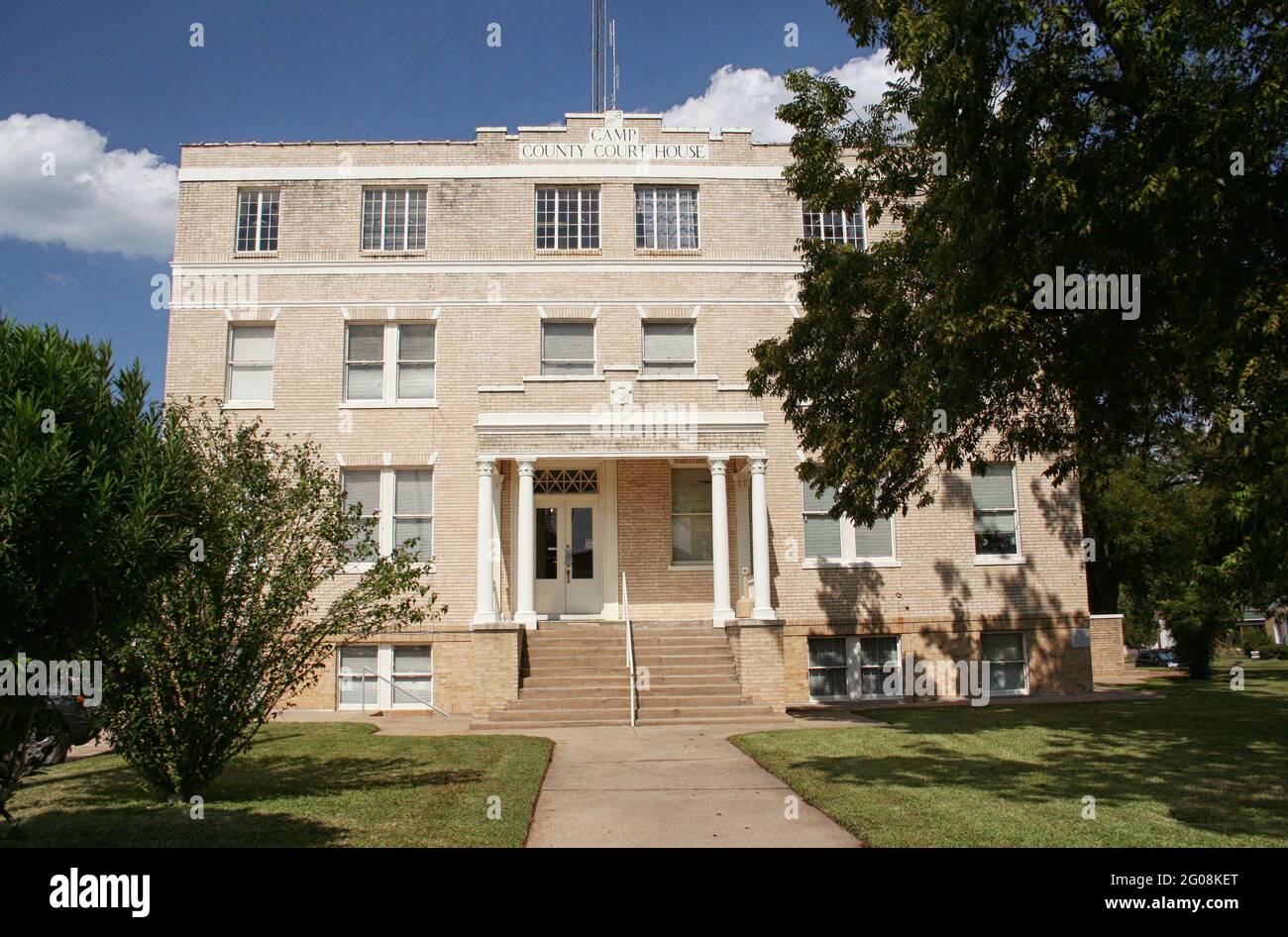 Camp County Courthouse located in Pittsburg TX Stock Photo - Alamy