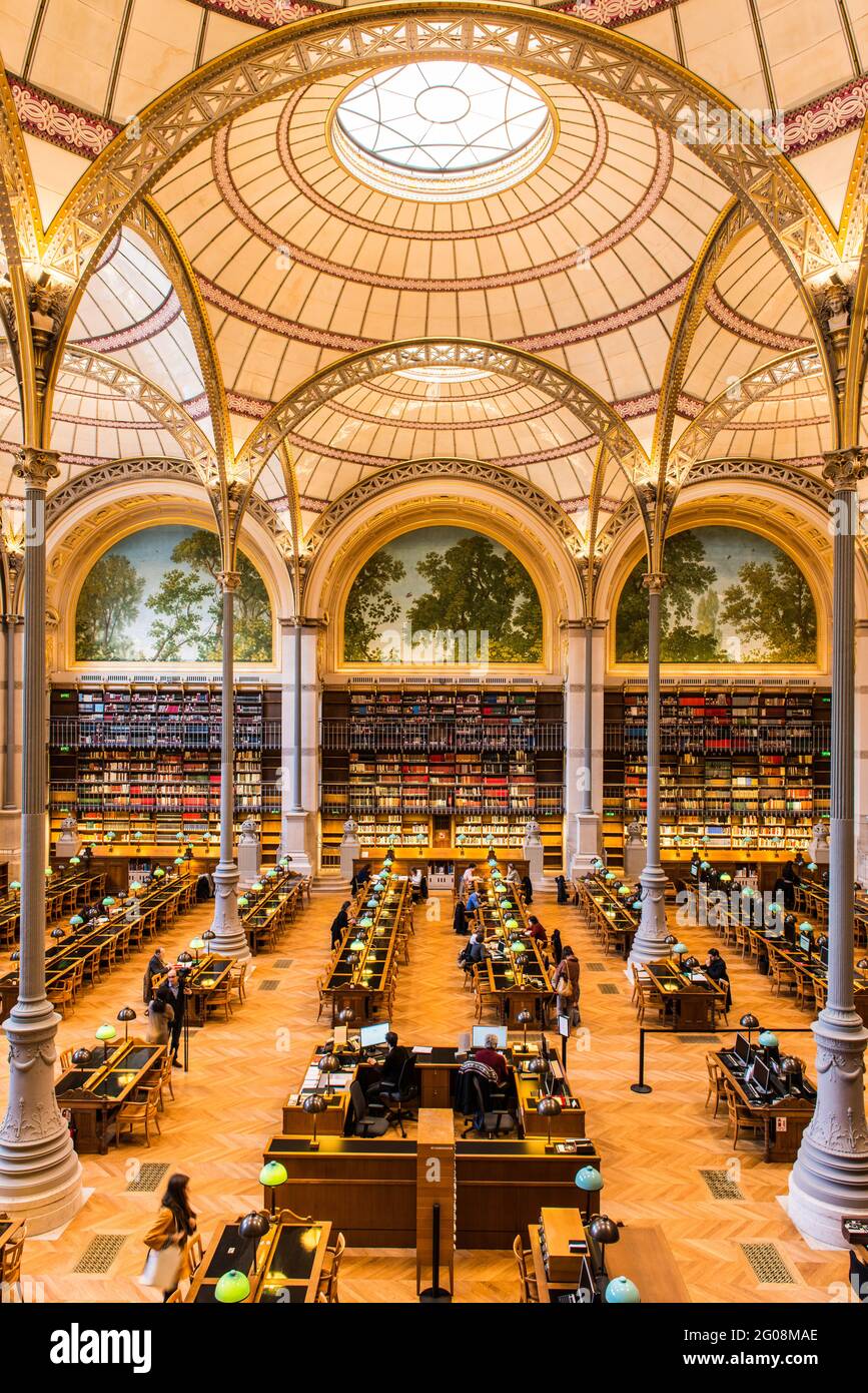 Virginie bregal hi-res stock photography and images - Alamy