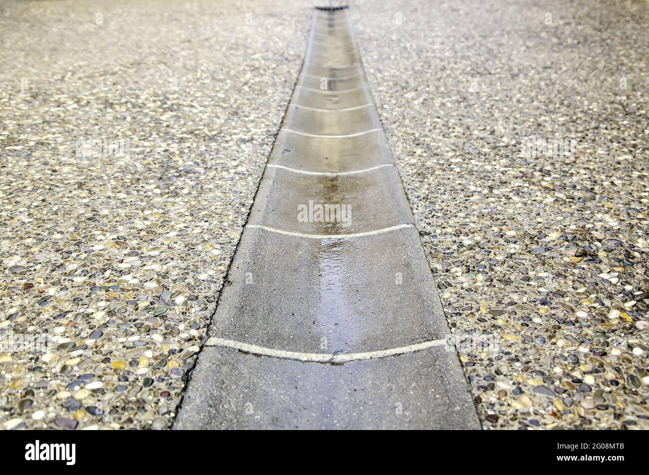 Pavement floor hi-res stock photography and images - Alamy