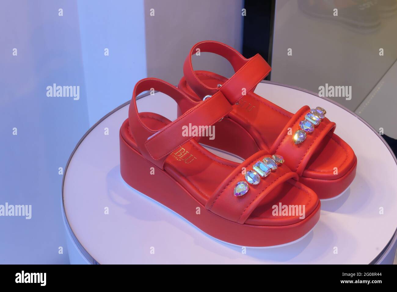 SHOES ON DISPLAY AT LORIBLU BOUTIQUE IN SPAGNA SQUARE Stock Photo - Alamy