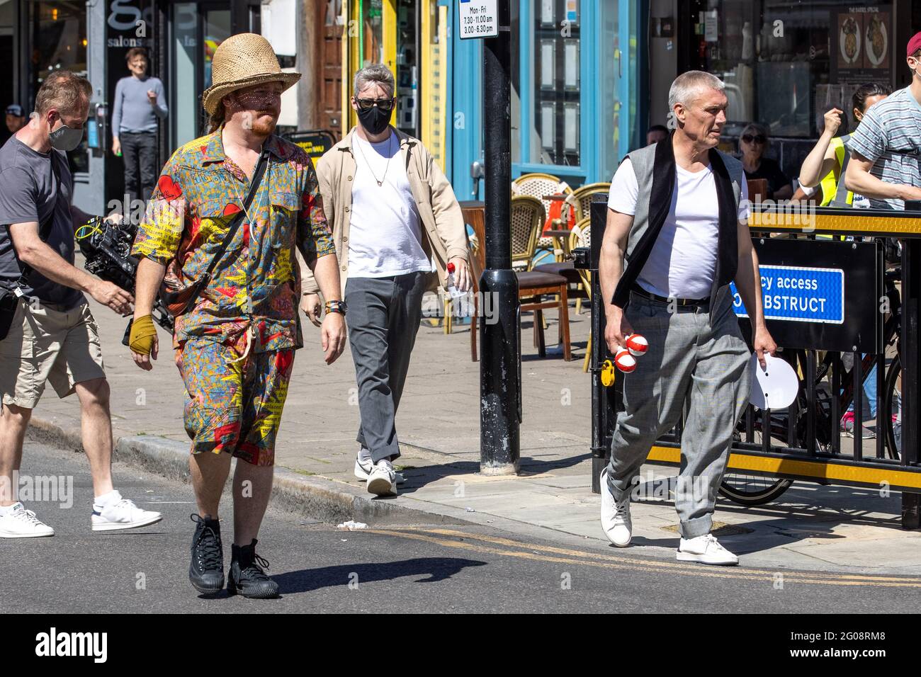 Keith Lemon and Bez from the Happy Mondays, were spotted today filming ...