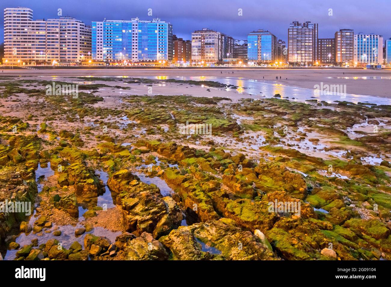 Gijon harbour asturias hi-res stock photography and images - Alamy