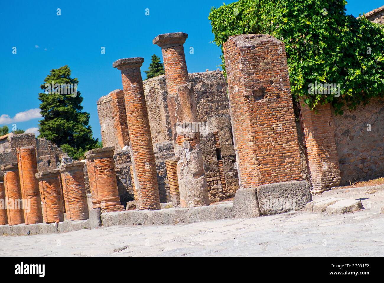 Ruins of Pompei, Ancient Roman Ruins, UNESCO Worl Heritage Site, Pompei ...