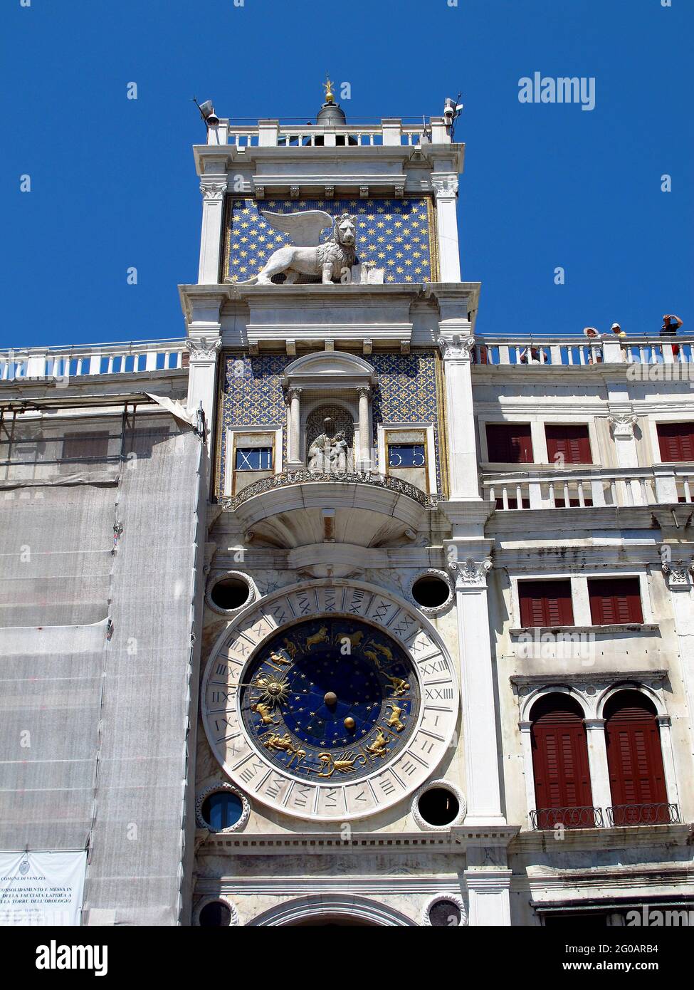 Astrological clock face st marks hi-res stock photography and images ...