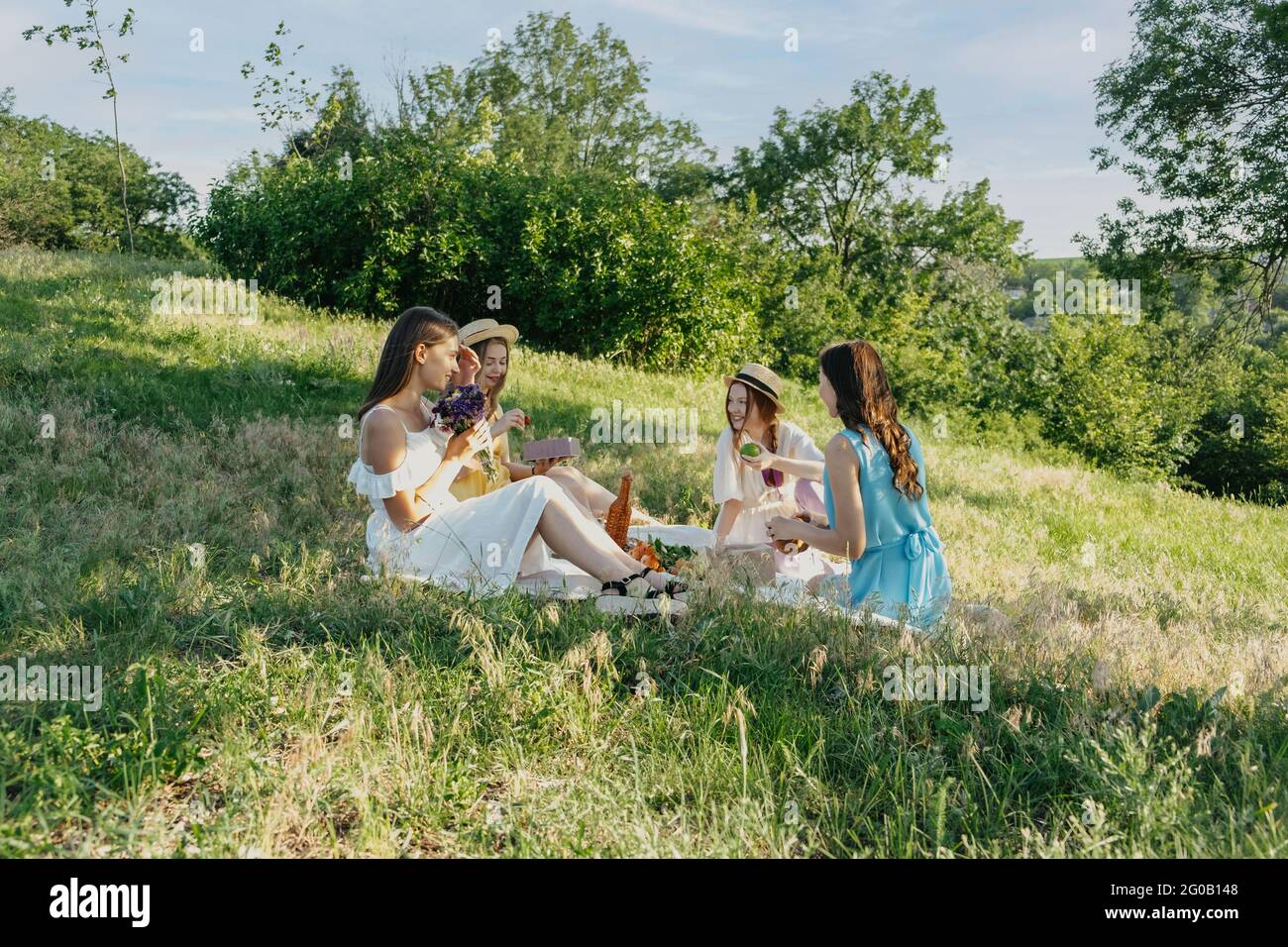 Summer Party Ideas. Safe and Festive Ways to Host Small, Outdoor ...