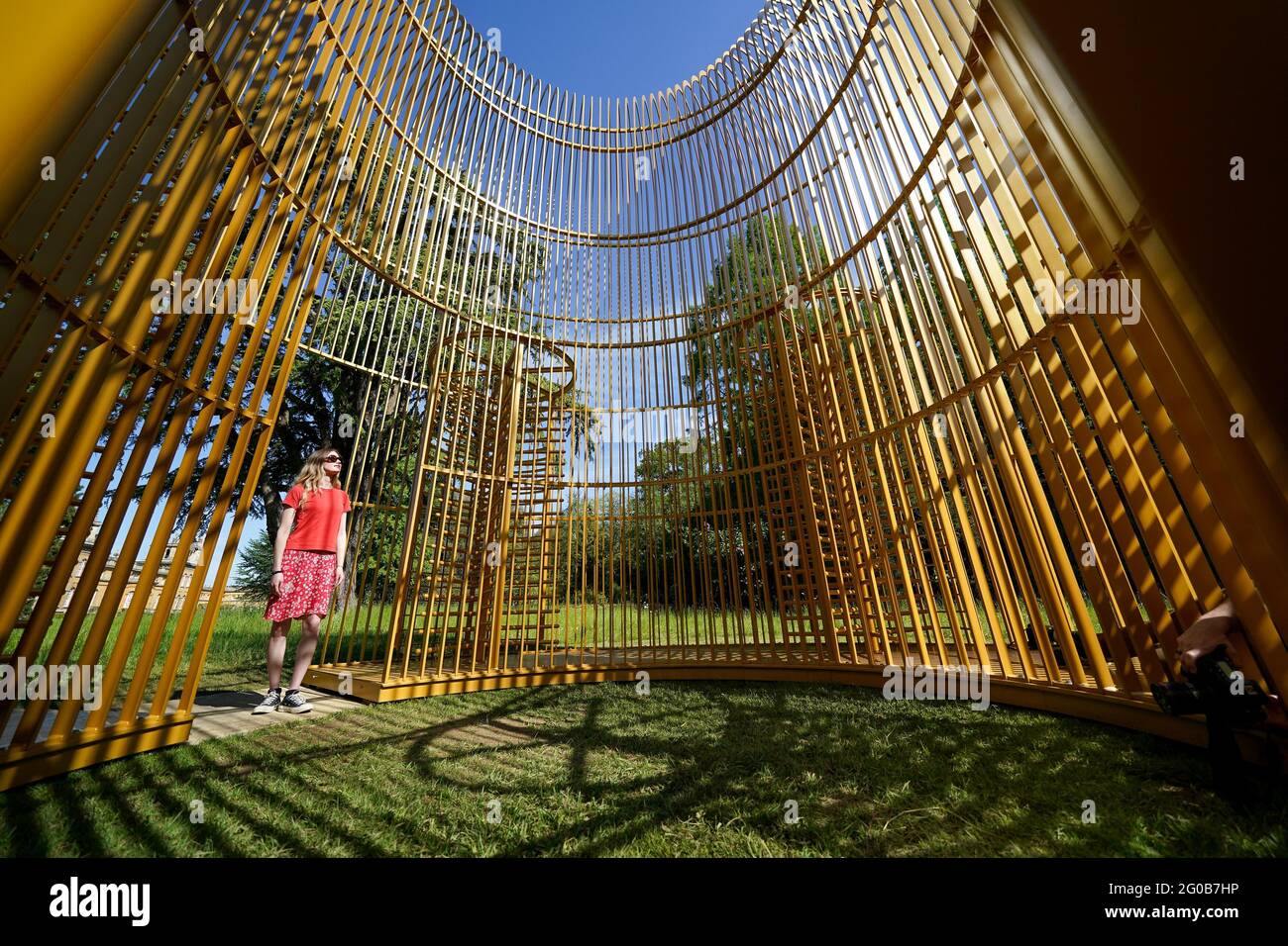 Hannah Vitos observes The Blenheim Art Foundation interactive sculpture ...