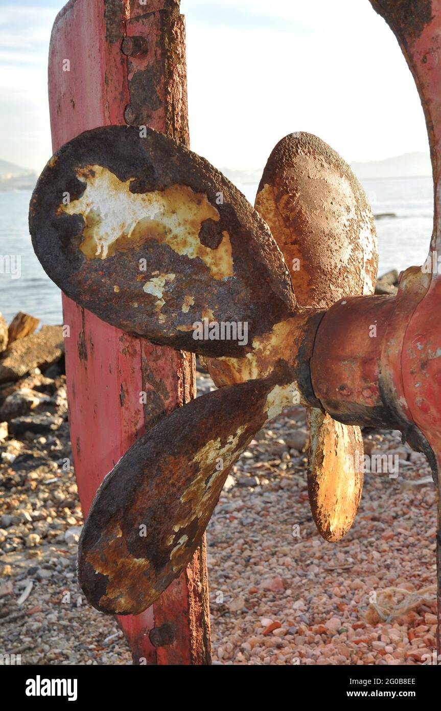 Decommissioned boat hi-res stock photography and images - Alamy