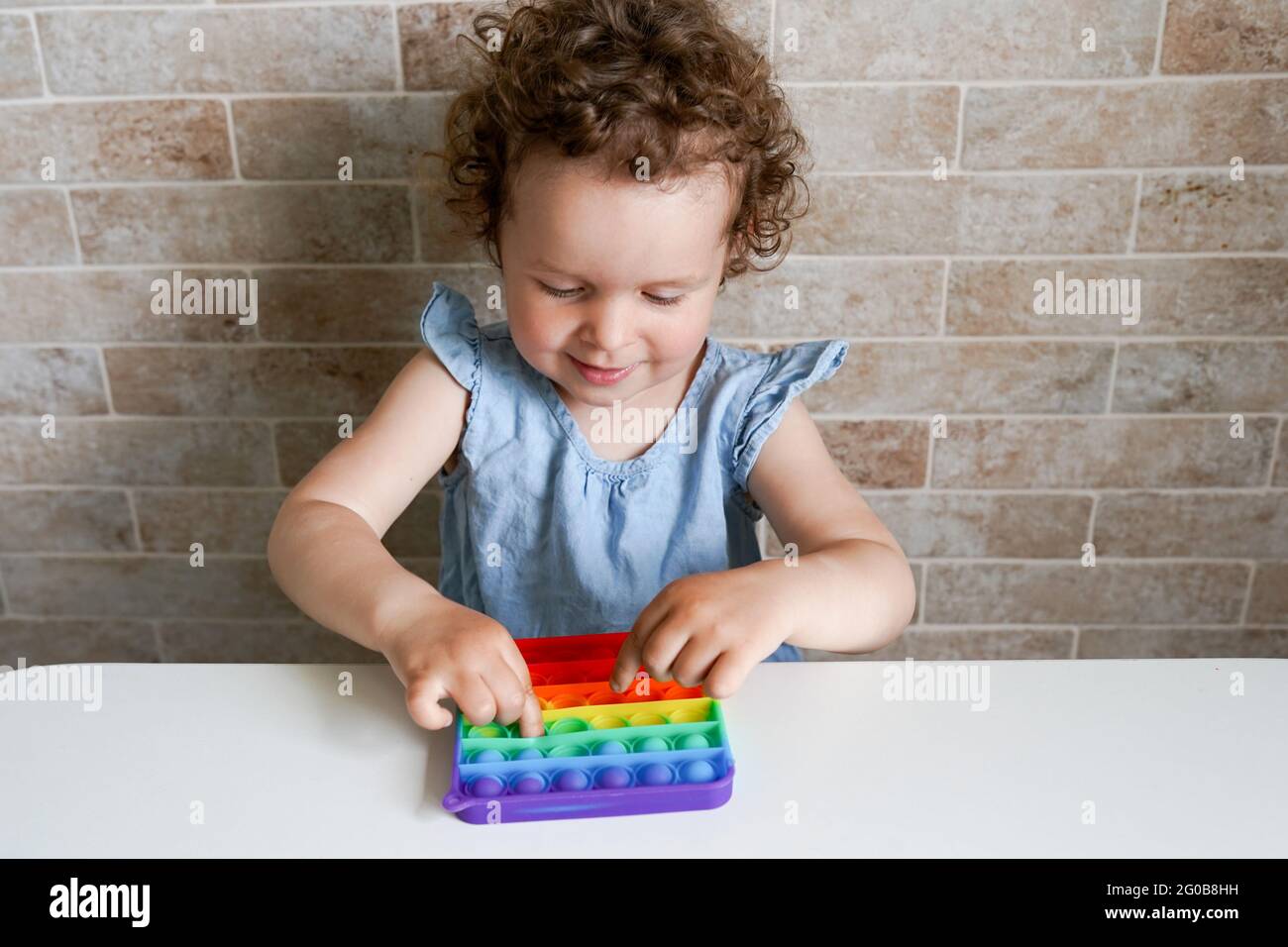 Popit toy hi-res stock photography and images - Alamy