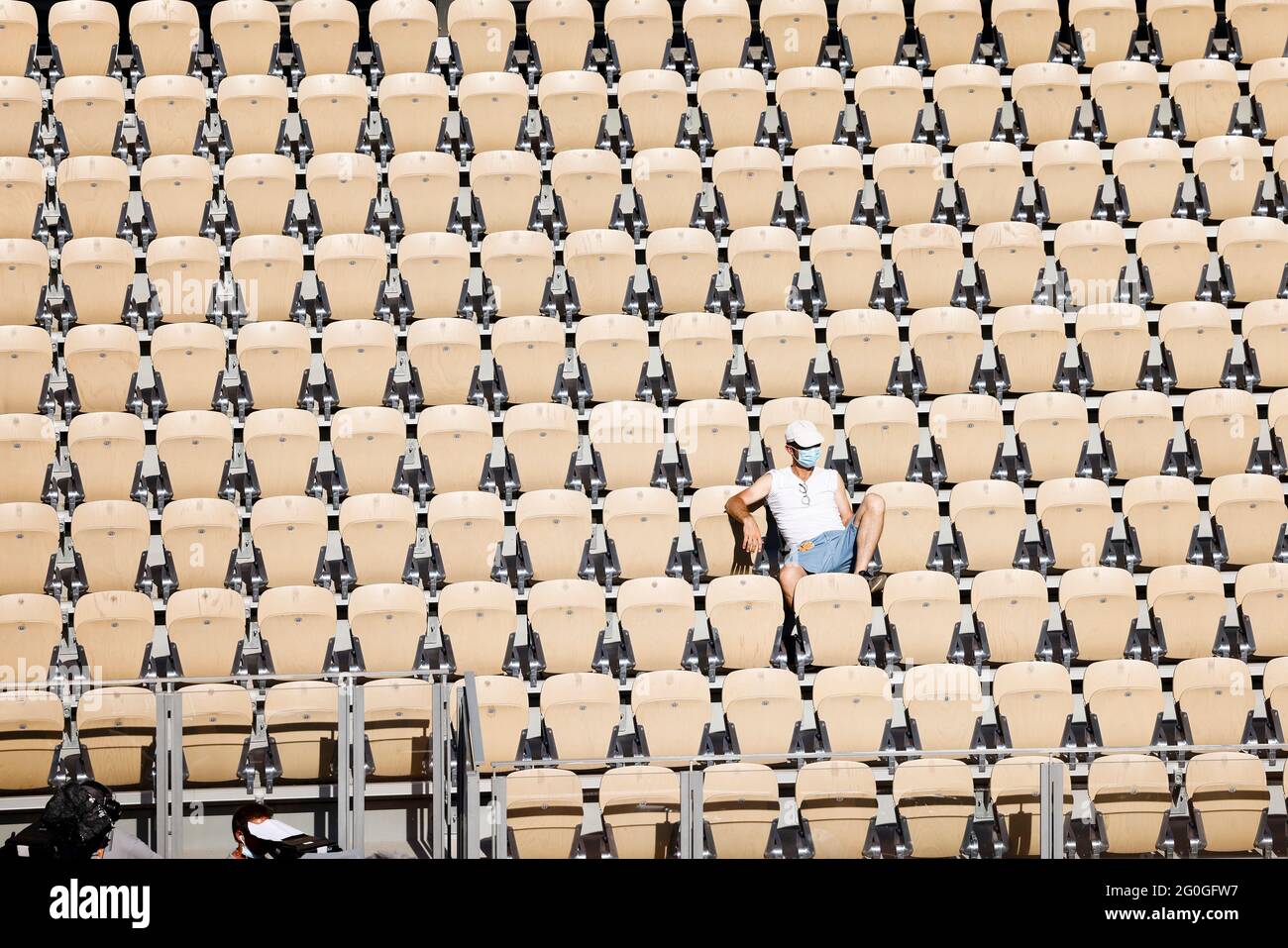 Spectator stand hi-res stock photography and images - Alamy