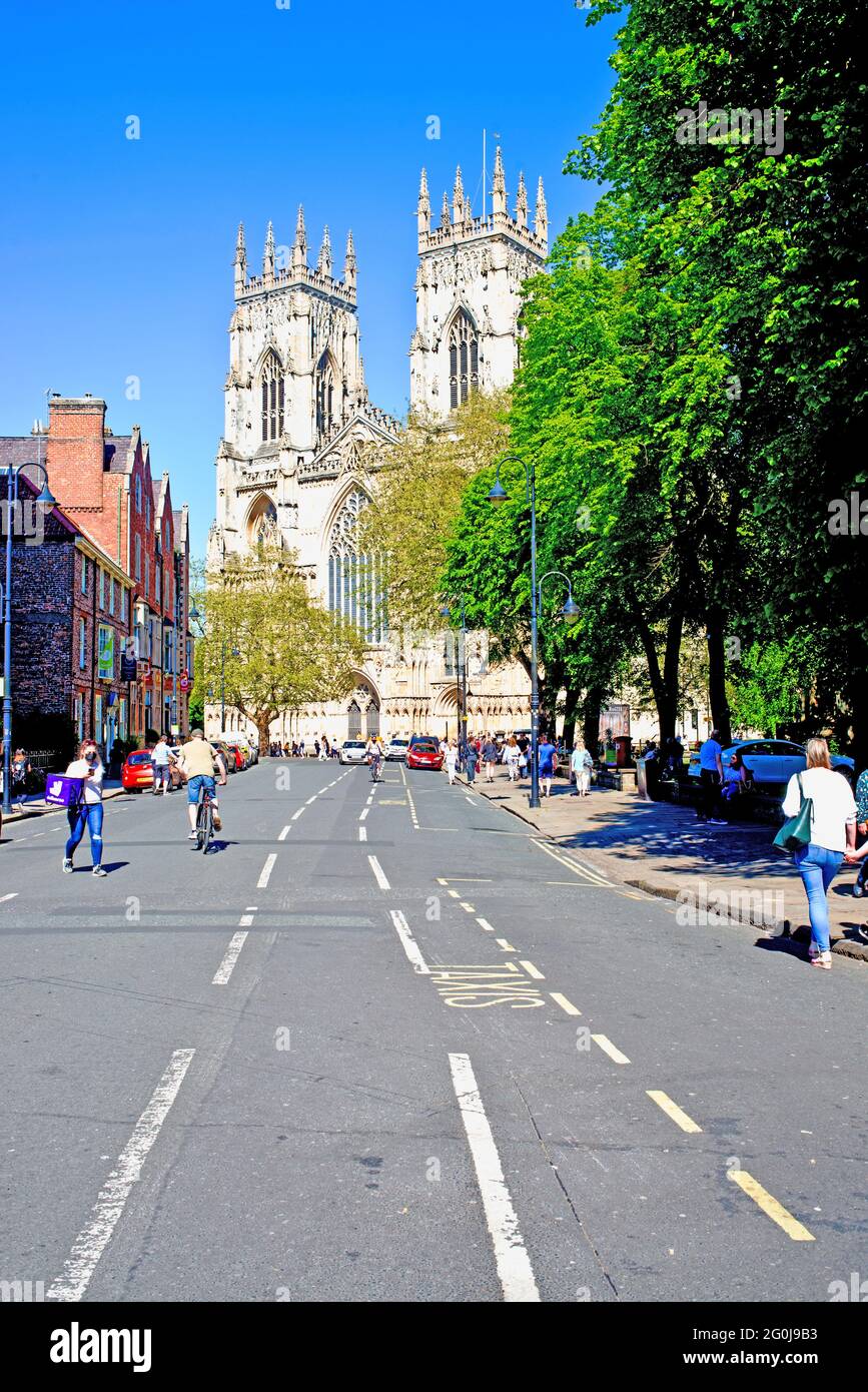 York Minster, Duncombe Place, York, England Stock Photo - Alamy