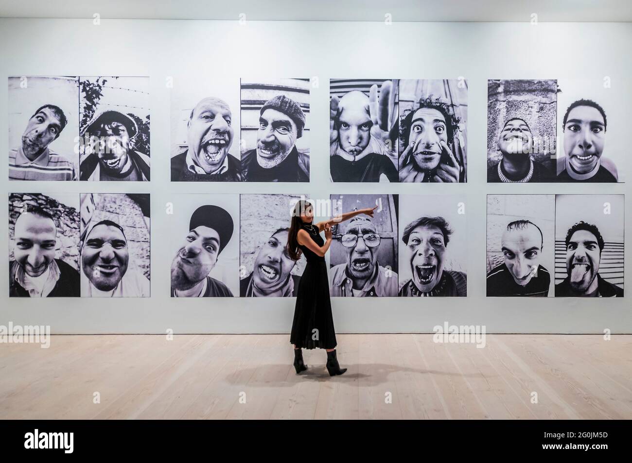 Jface hi-res stock photography and images - Alamy