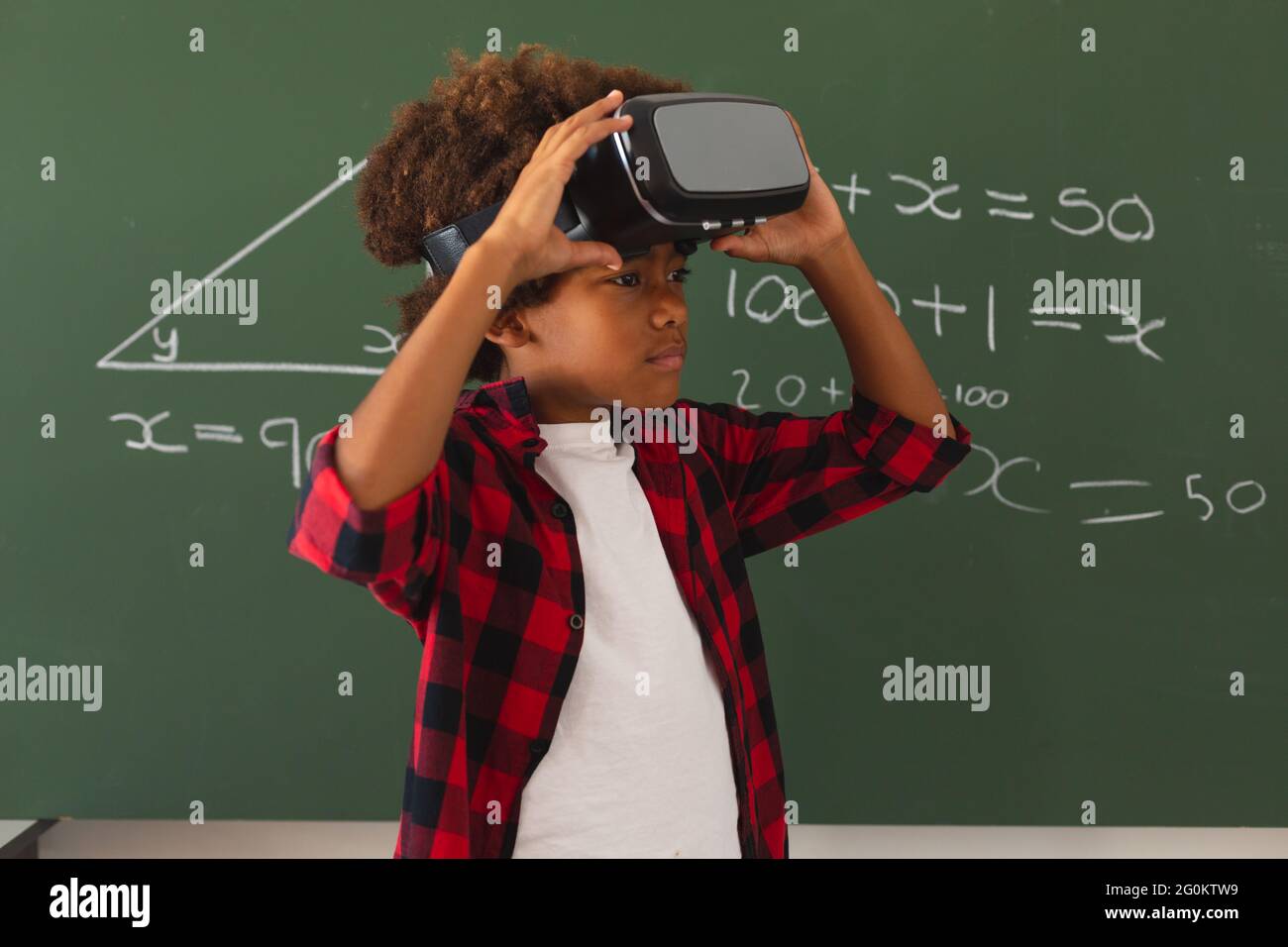 Elementary student front classroom hi-res stock photography and images ...