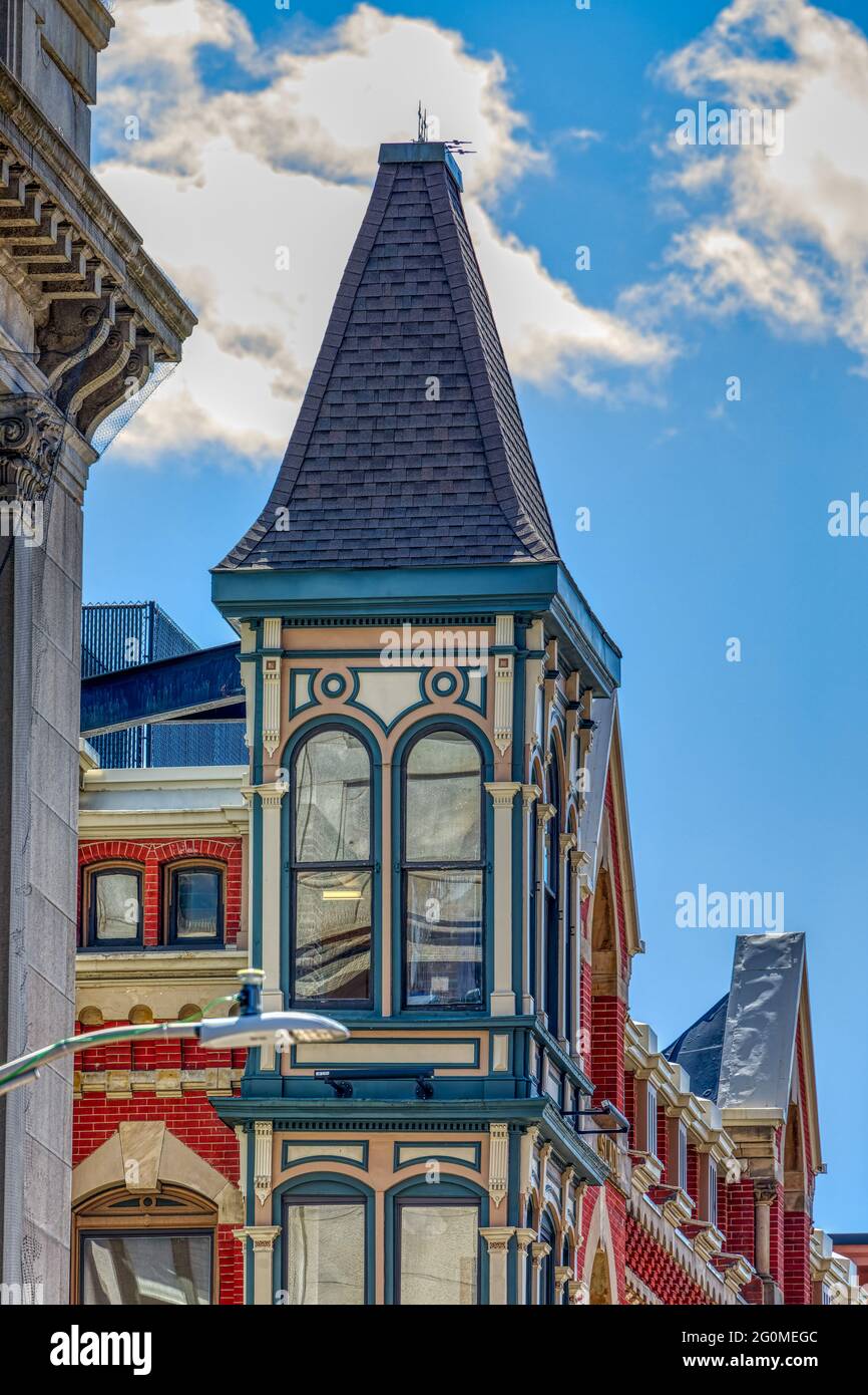 Slades building hi-res stock photography and images - Alamy