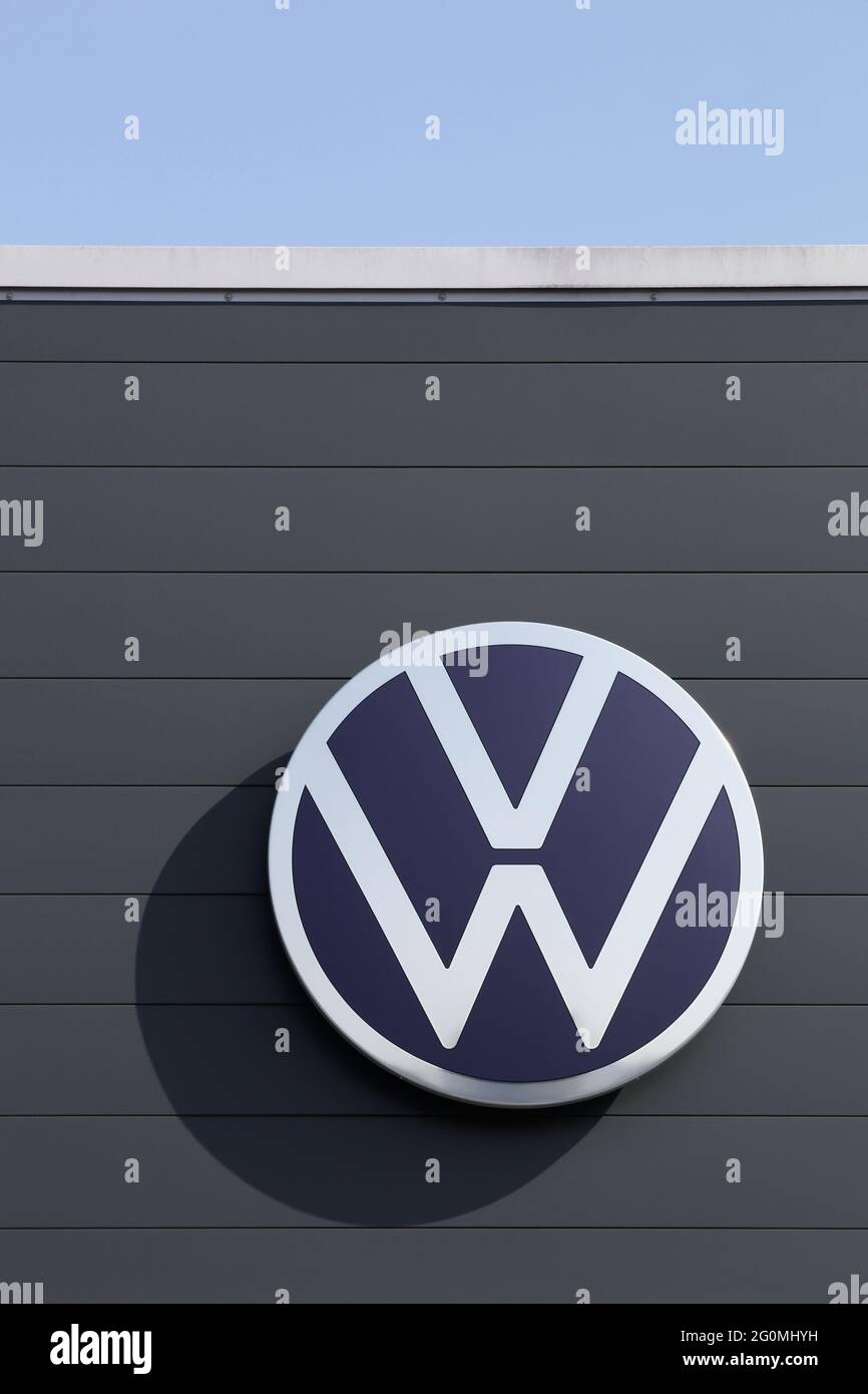 German automotive industry car market car industry automobile hi-res ...