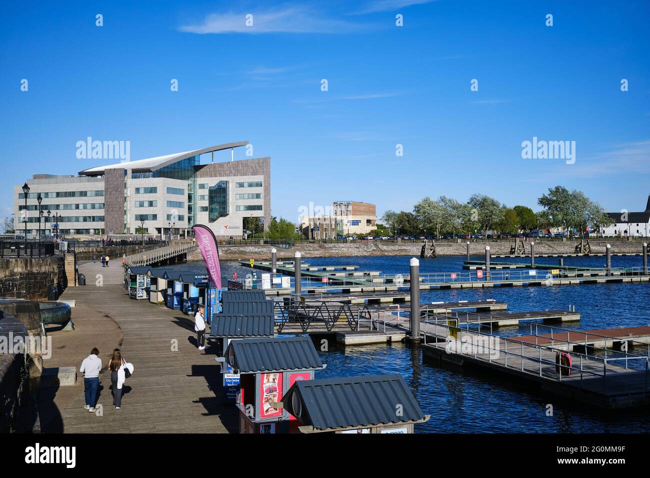 Cardiff bay waterfront hi-res stock photography and images - Alamy
