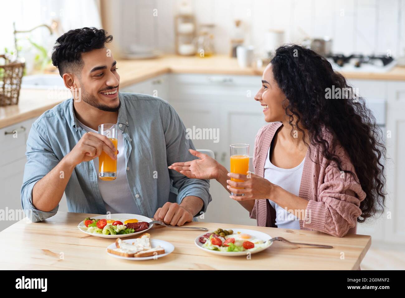 Couple having breakfast together hi-res stock photography and images ...