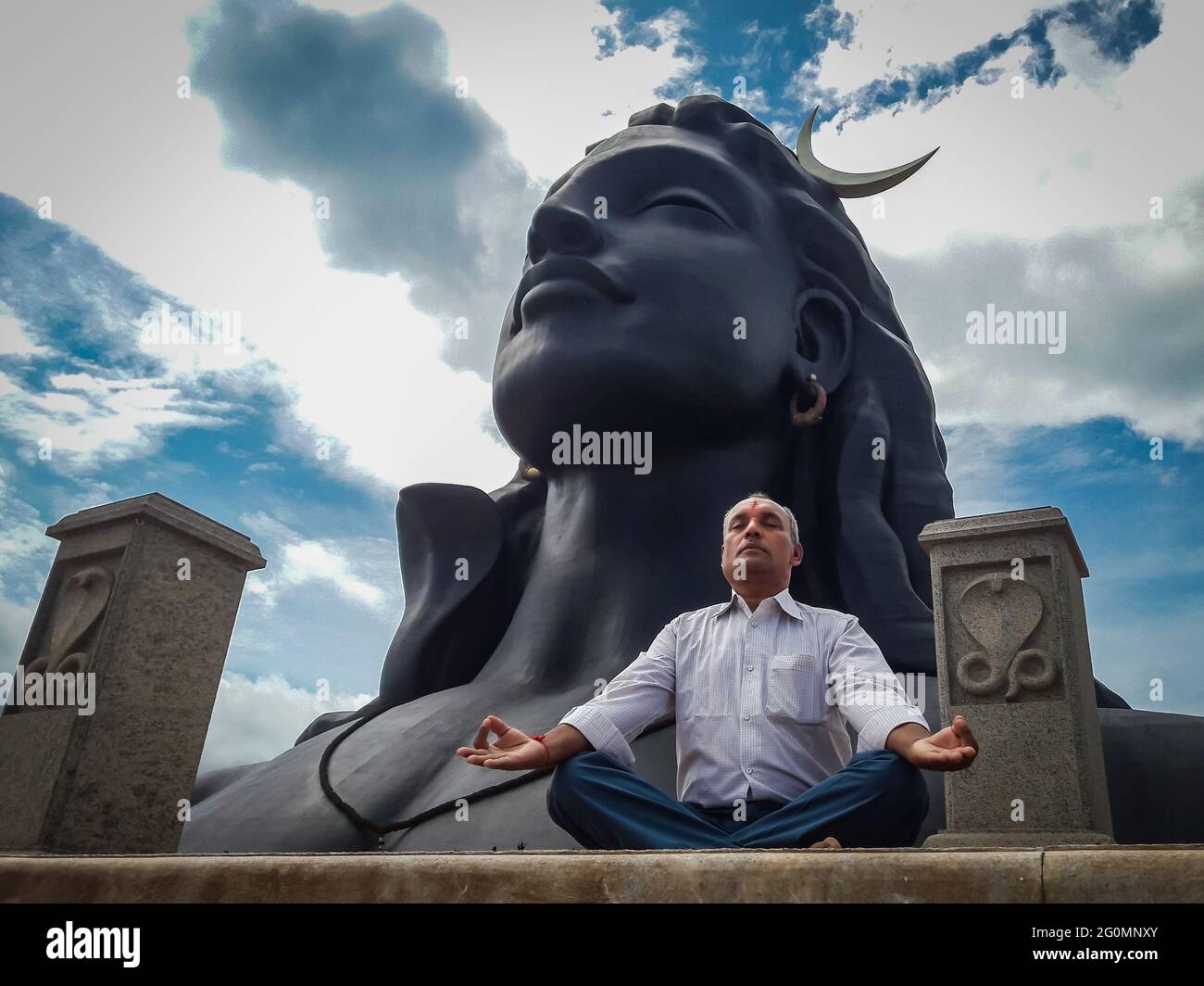 Adiyogi lord shiva statue in isha yoga coimbatore hi-res stock ...