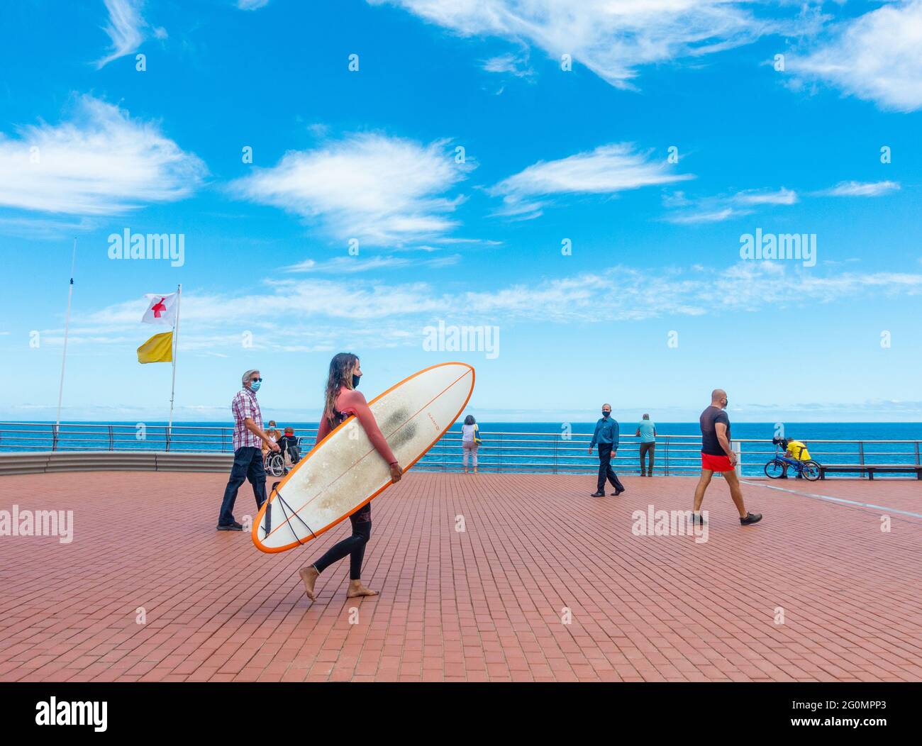 Las Palmas, Gran Canaria, Canary Islands, Spain. 2nd June, 2021. Locals ...